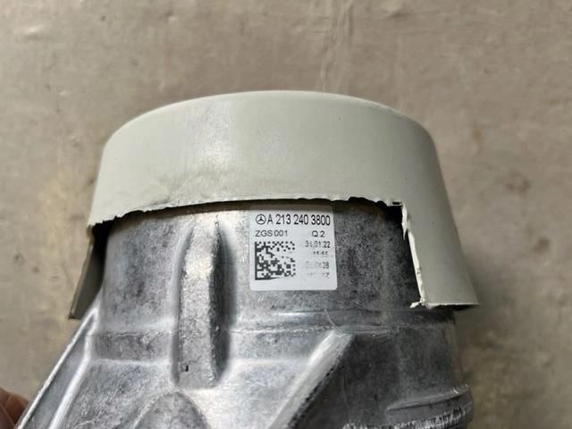 Zawieszenie silnika MercedesBenz Oe Mercedes 205 213 238 257 253 4Matic ...