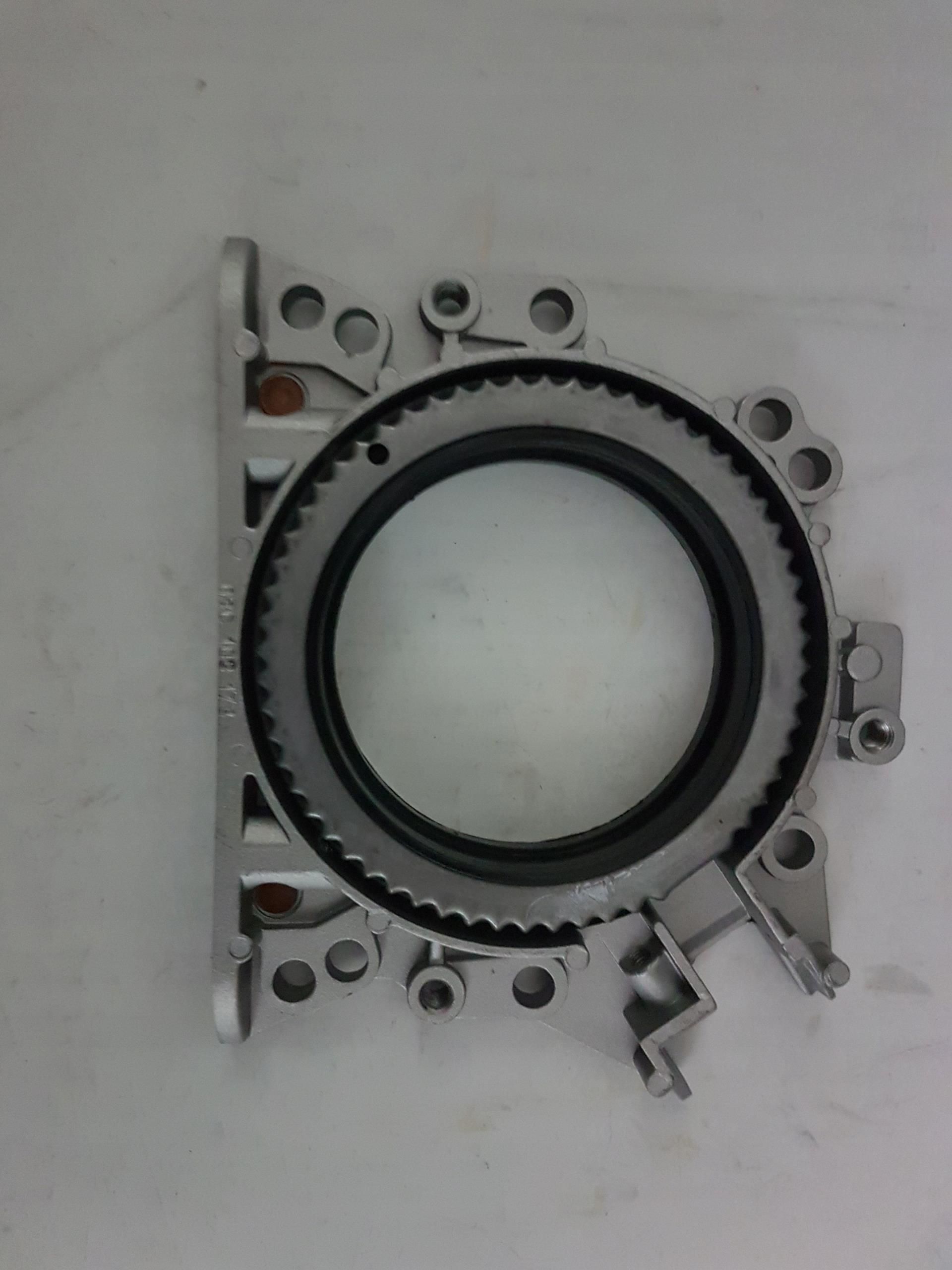 Blok silnika Vika Uszczelniacz Wału Tył 036103171B 11031467001 - Opinie ...