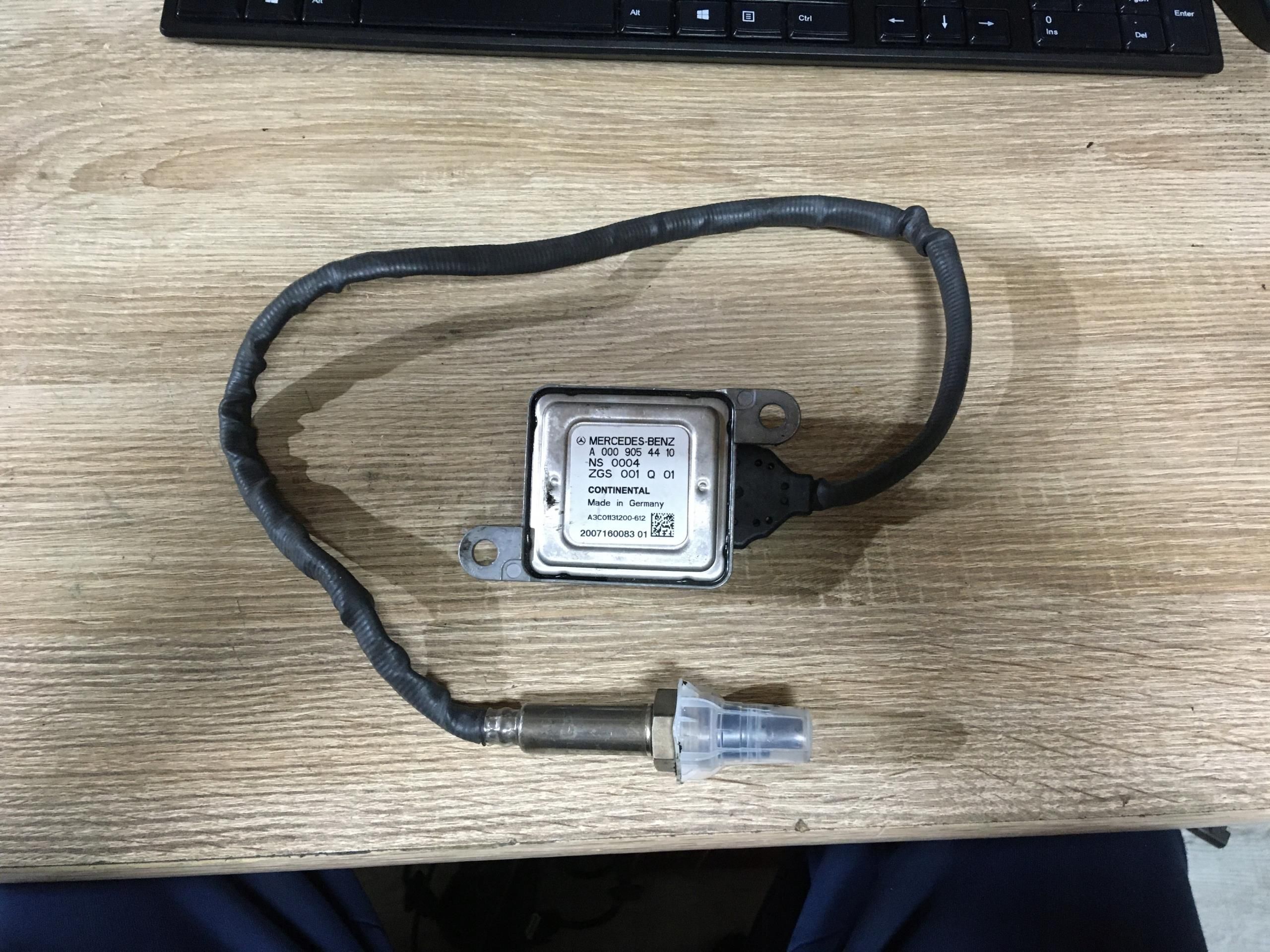 Sonda lambda MercedesBenz Oe Sonda Lambda Nox Mercedes 0009054410 ...