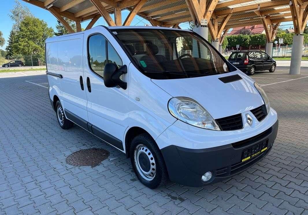 Peugeot Boxer Renault Trafic 2.0 Dci Lift Klim... - Opinie i ceny na ...