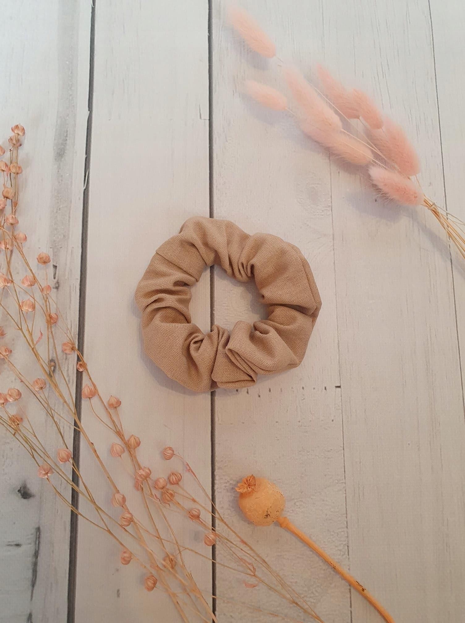 Handmade Gumka Scrunchie Lniana Ręcznie Robiona Beżowy - Opinie i ceny ...