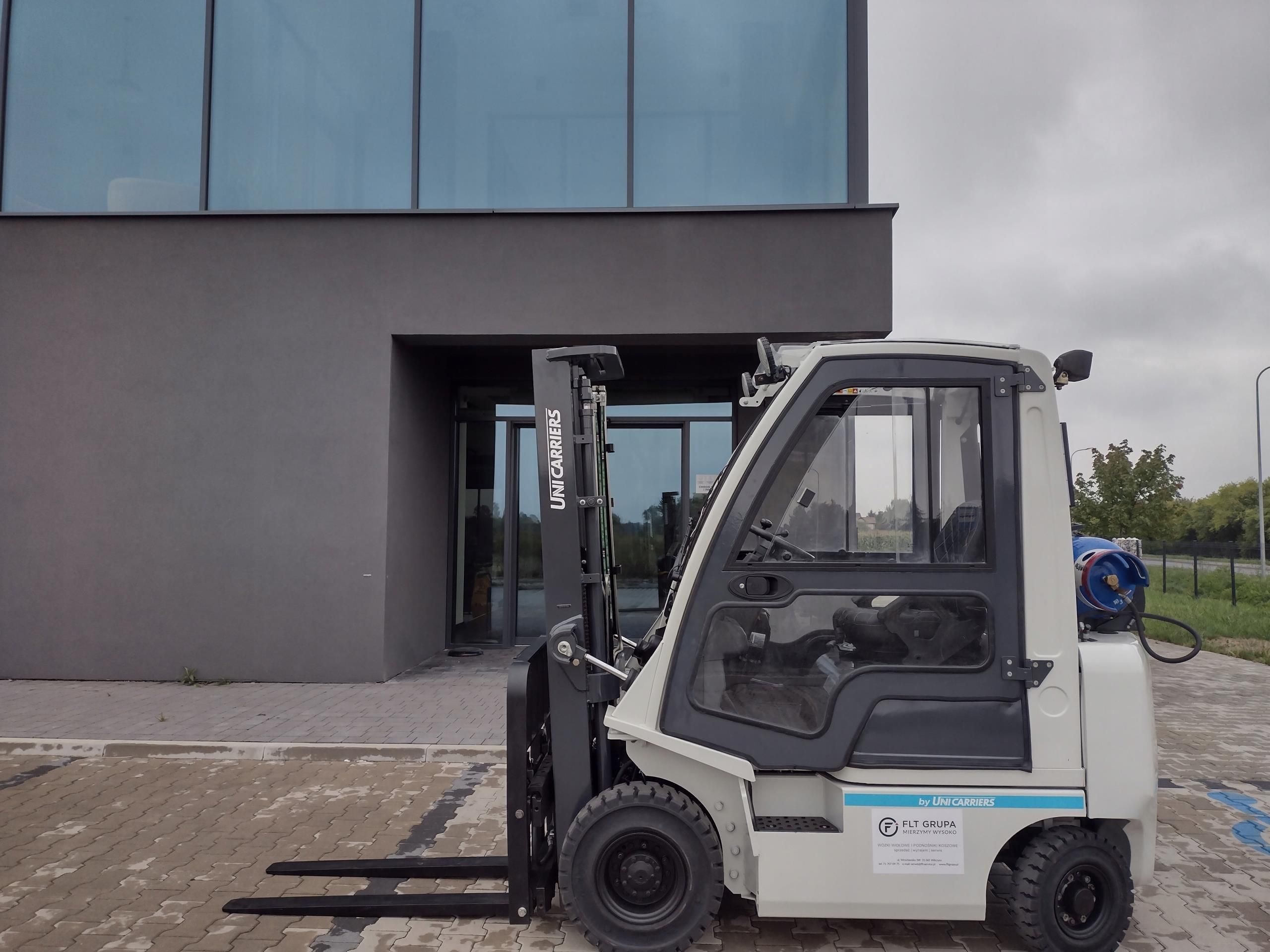 Czołowy wózek spalinowy LPG UniCarriers P1D1A18LQ - Opinie i ceny na Ceneo.pl