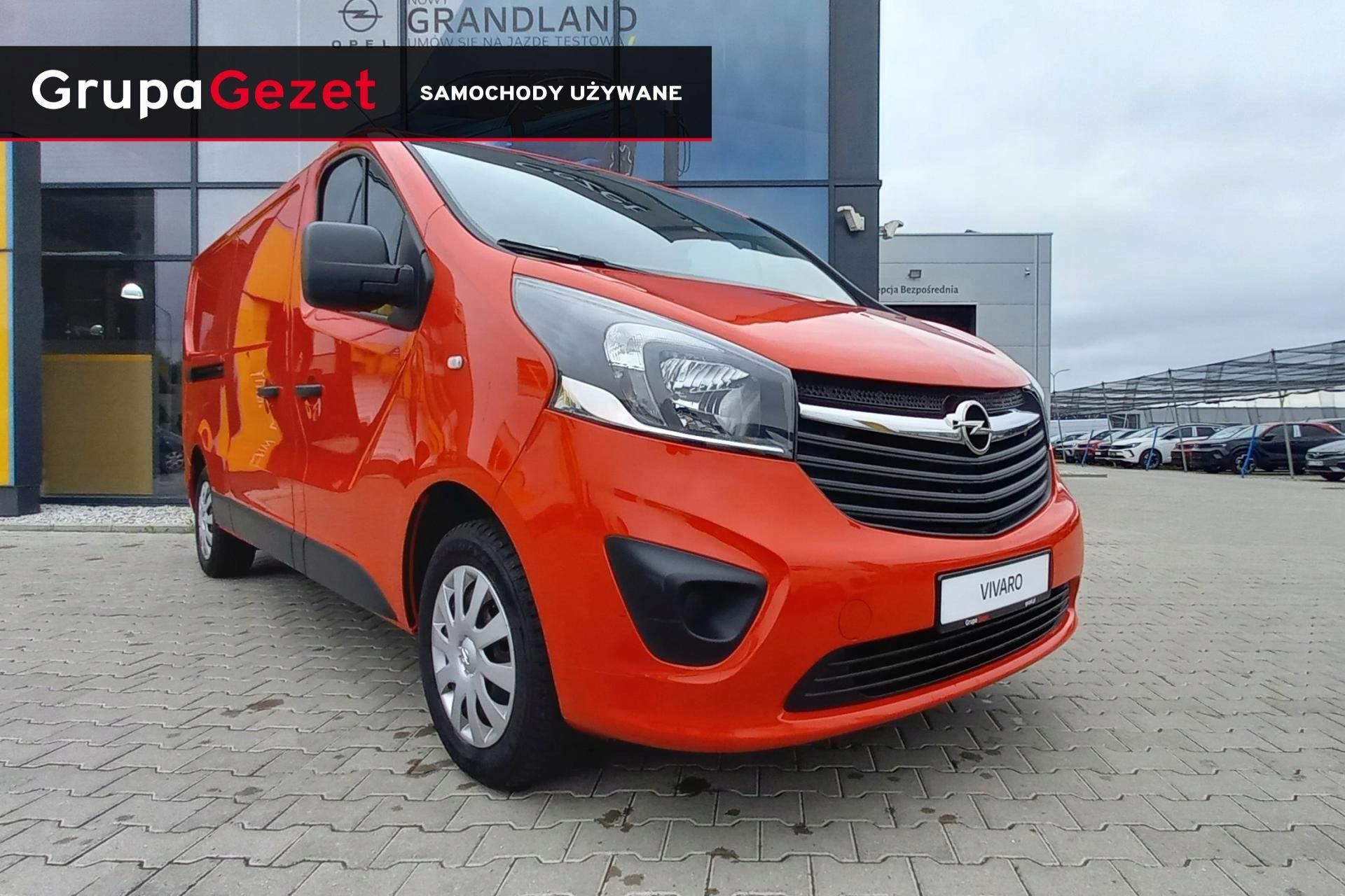Opel Vivaro Vivaro Furgon L2H1 1,6TD 120KM Używan - Opinie i ceny na Ceneo.pl
