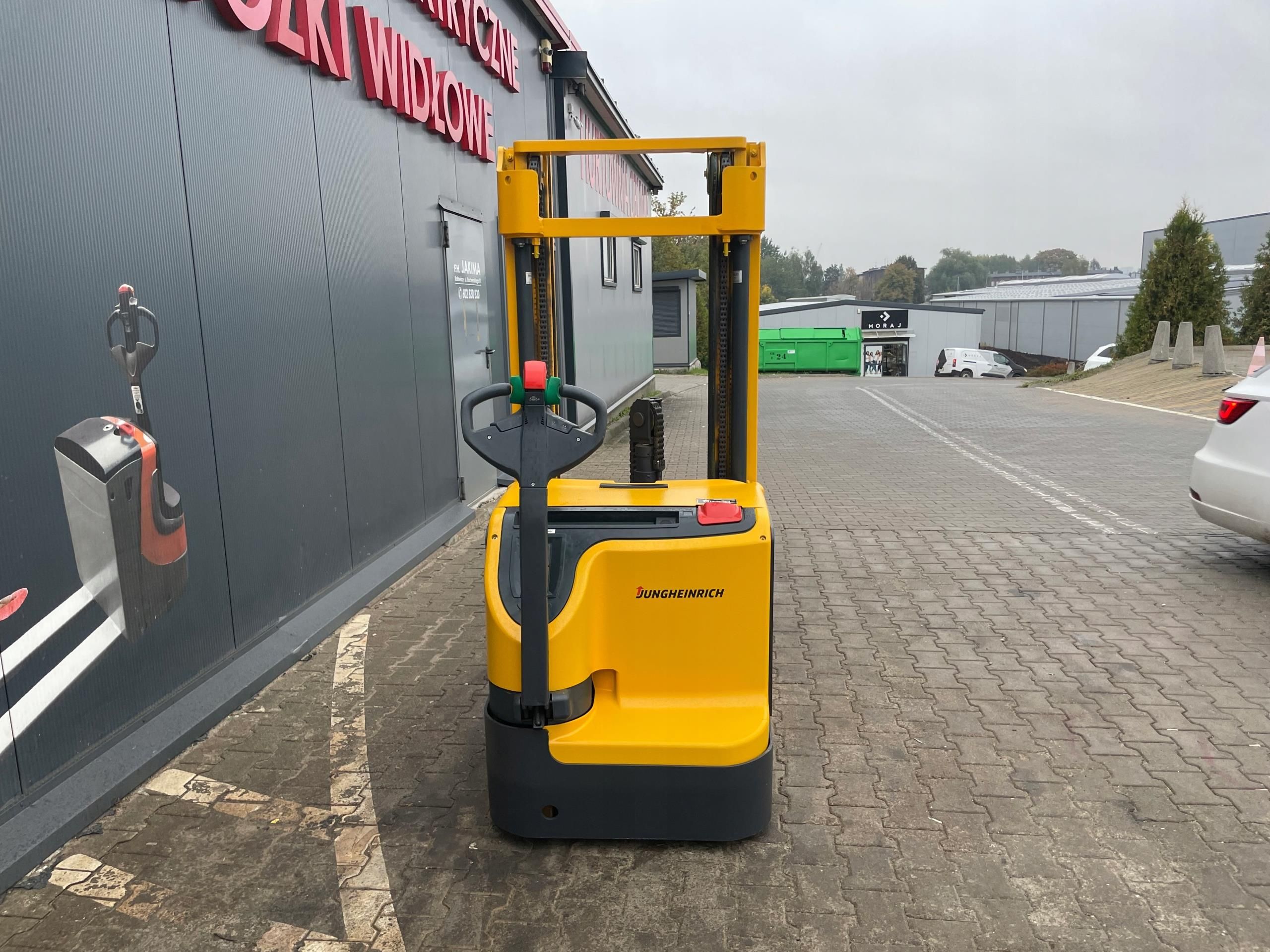 Paleciak elektryczny Jungheinrich 430 cm 1400 kg - Opinie i ceny na ...