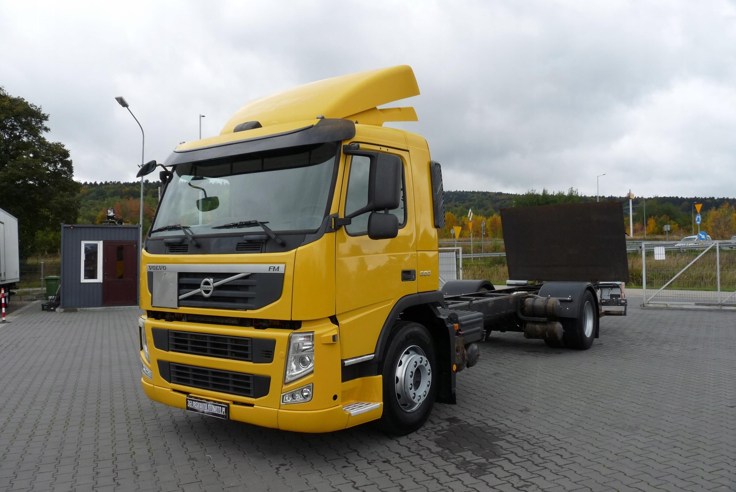 Volvo FM 330 / RAMA 7.60m + WINDA /EURO 5/I-SCHIFT - Opinie i ceny na ...