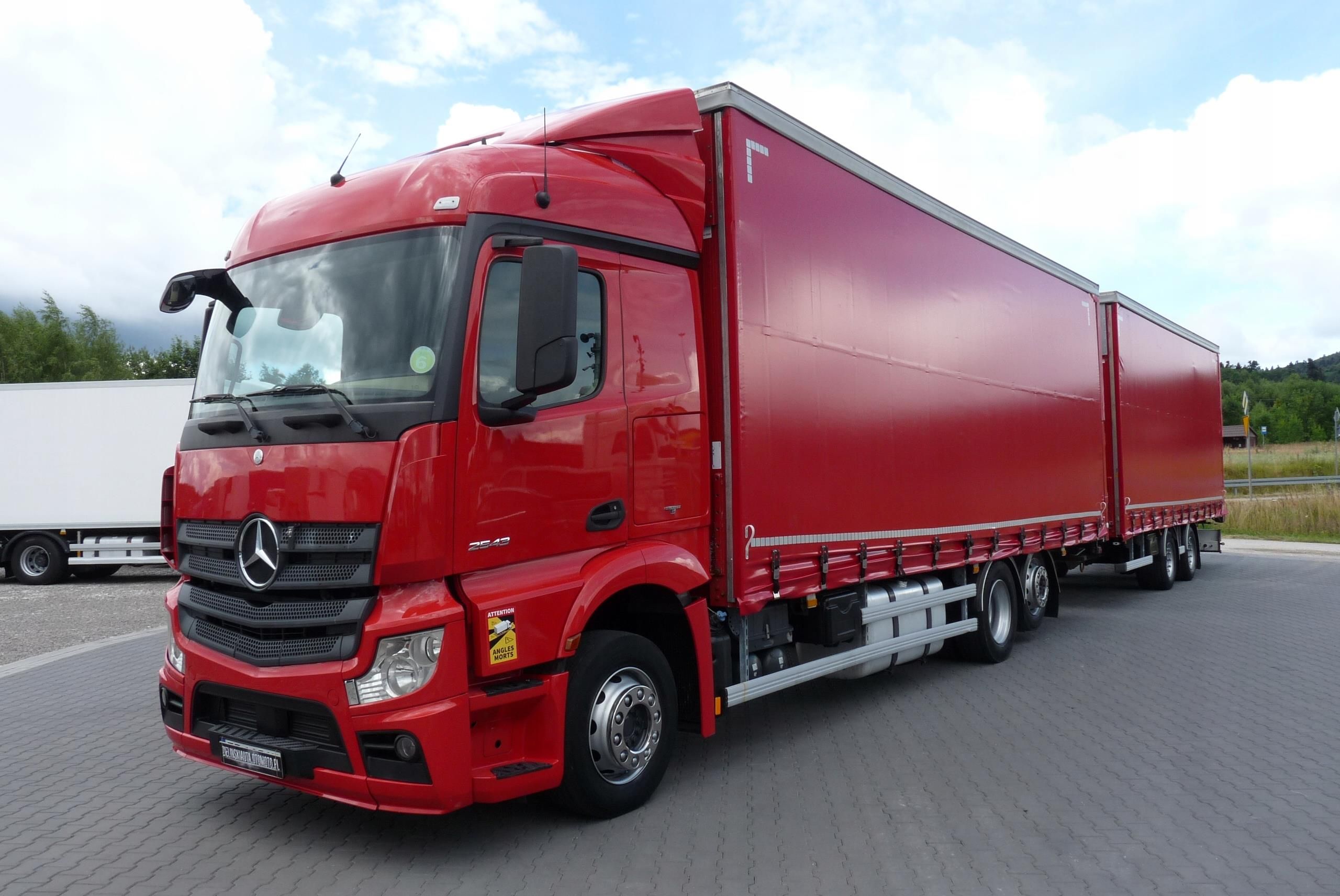 Mercedes-Benz ACTROS 2543 MP4 / EURO 6 / TANDEM - Opinie i ceny na Ceneo.pl