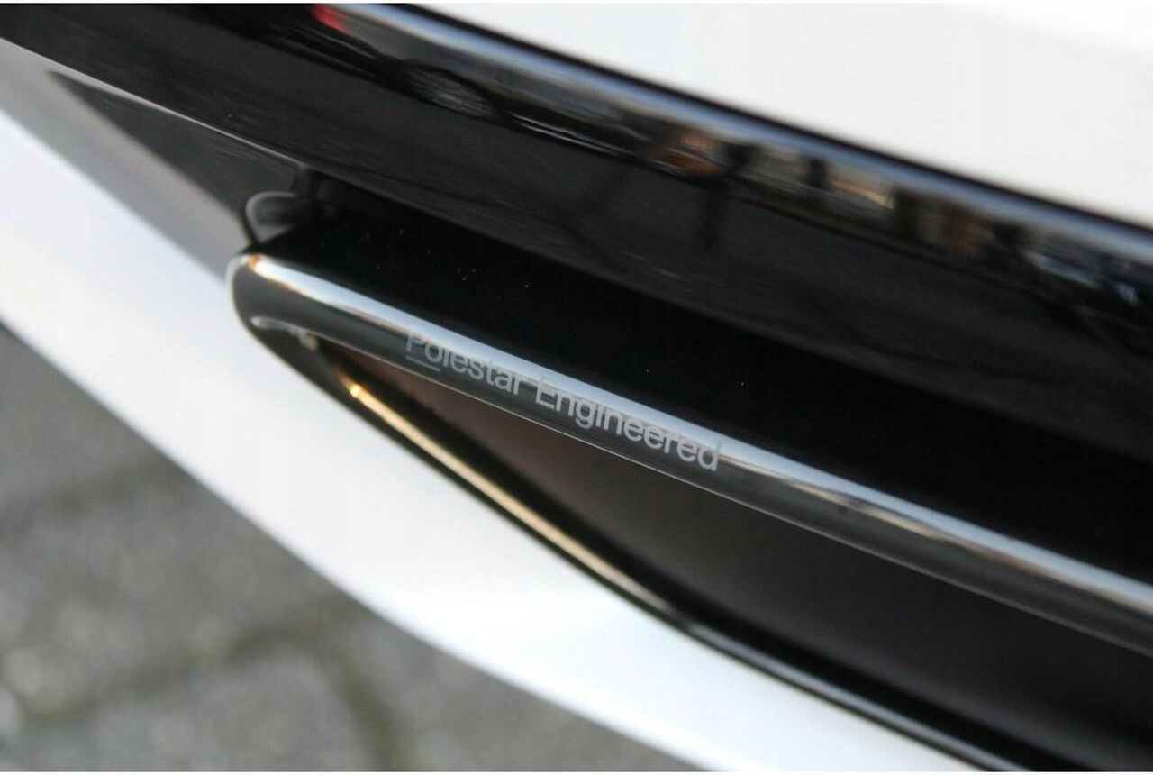 Volvo V60 Ii Czarne Końcówki Wydechu Kpl Polestar 31690776+31690777 ...