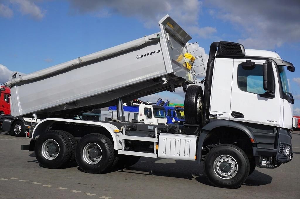 MERCEDES / AROCS / 3342 / E 6 / ACC / 6 X 6 HYDROB - Opinie i ceny na ...