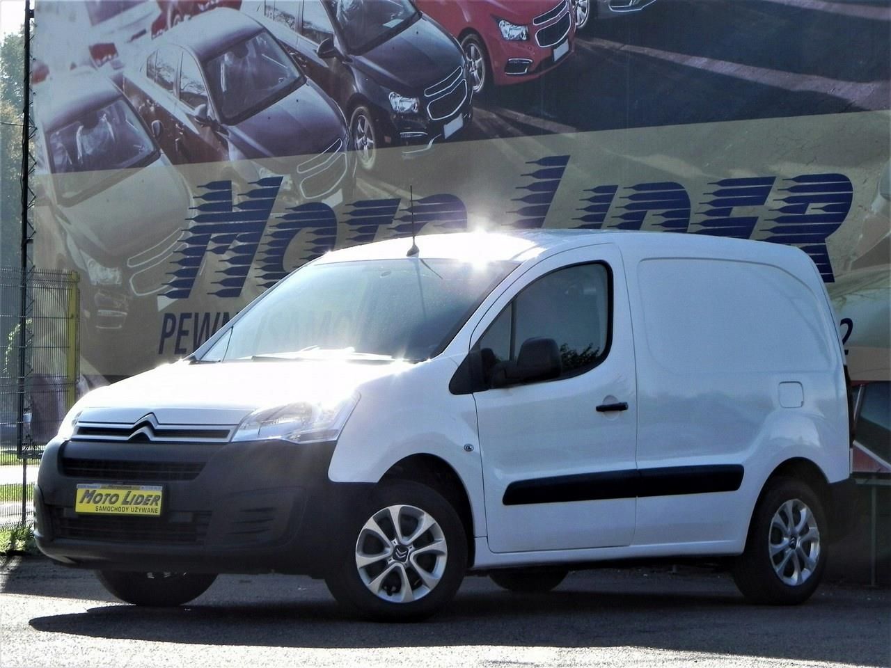 Citroen Berlingo 3 miejsca, klima, nawigacja, 63 t - Opinie i ceny na ...