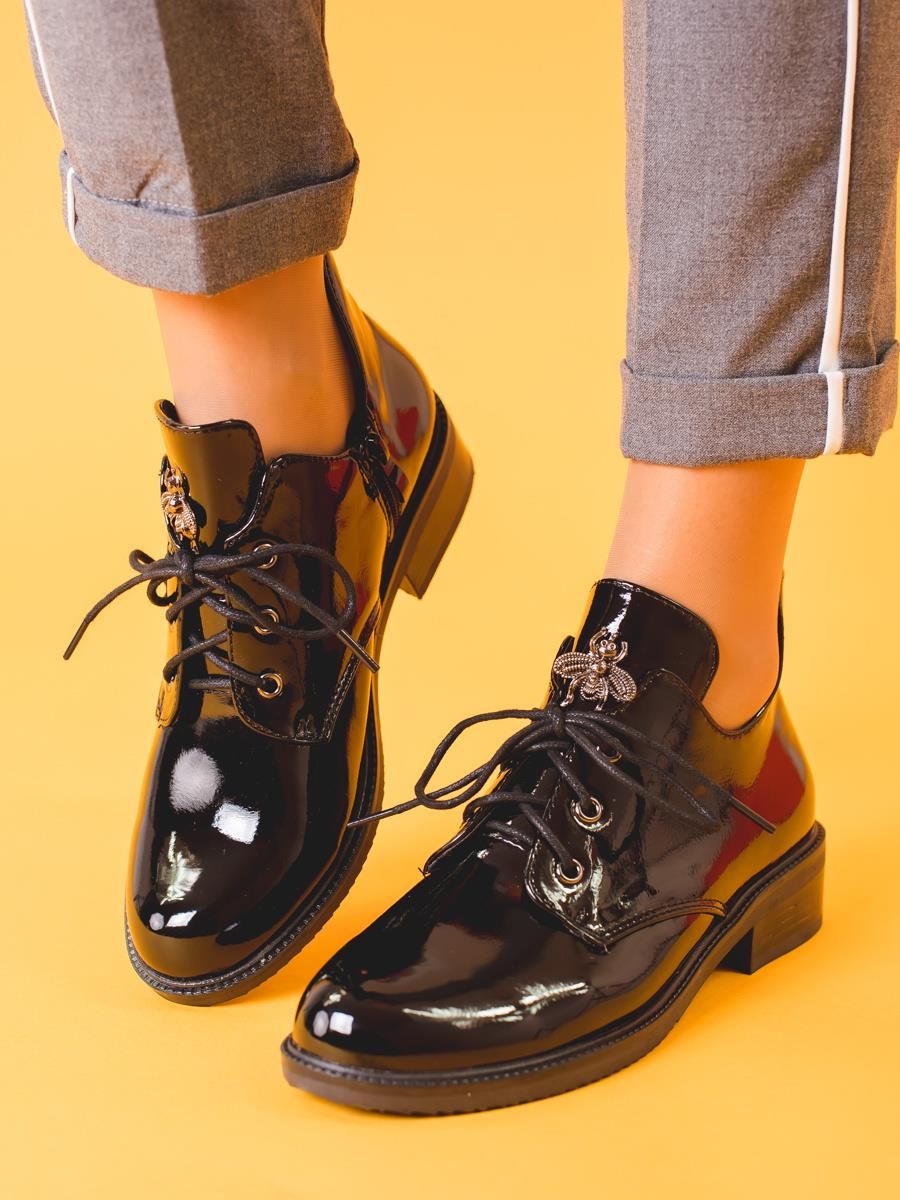 Lakierowane botki damskie z wycięciem Shelovet - Ceny i opinie - Ceneo.pl