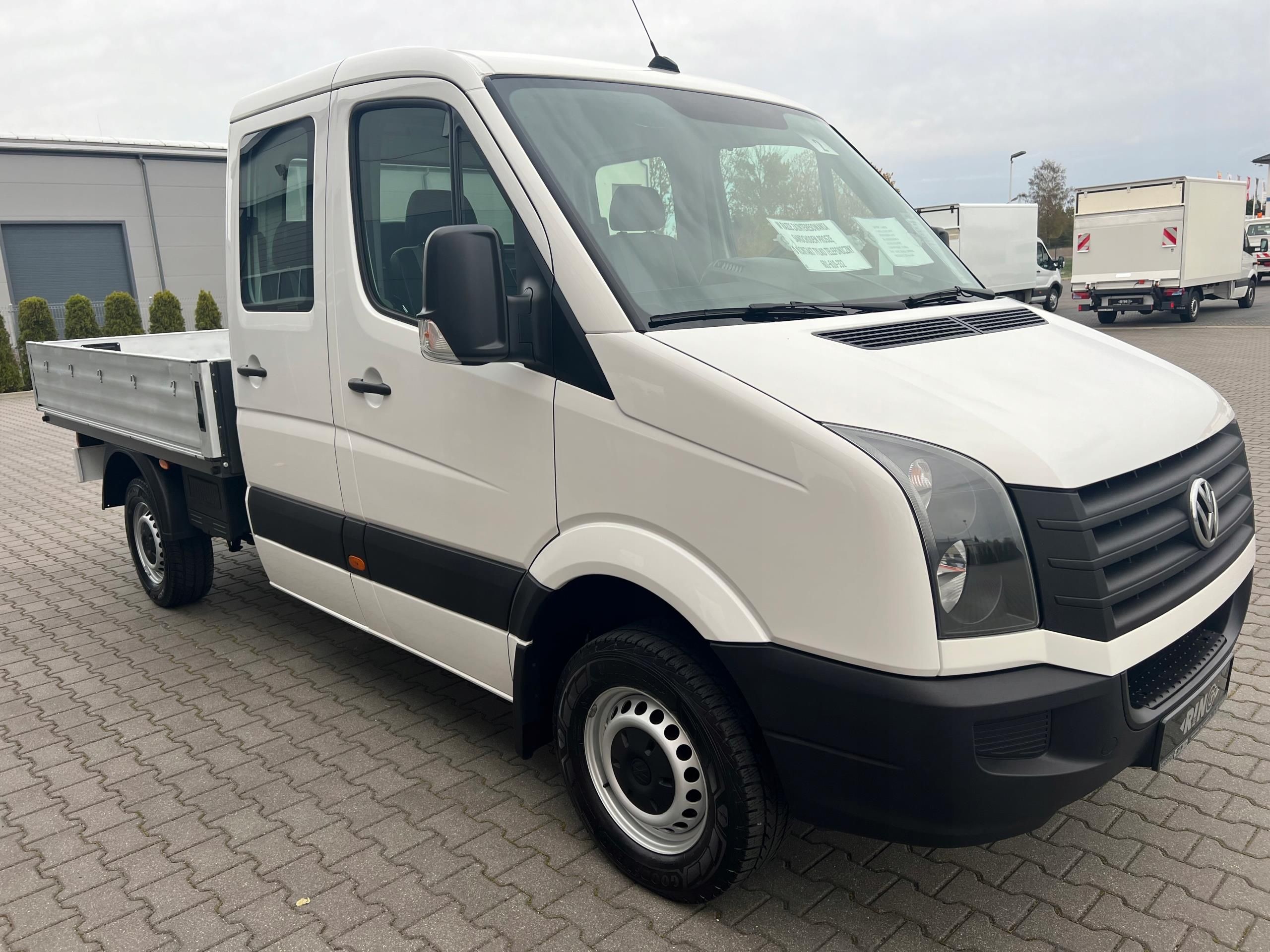 VW CRAFTER DOKA 2,0TDI 136KM A/C WEBASTO SERWI NR2 - Opinie i ceny na ...