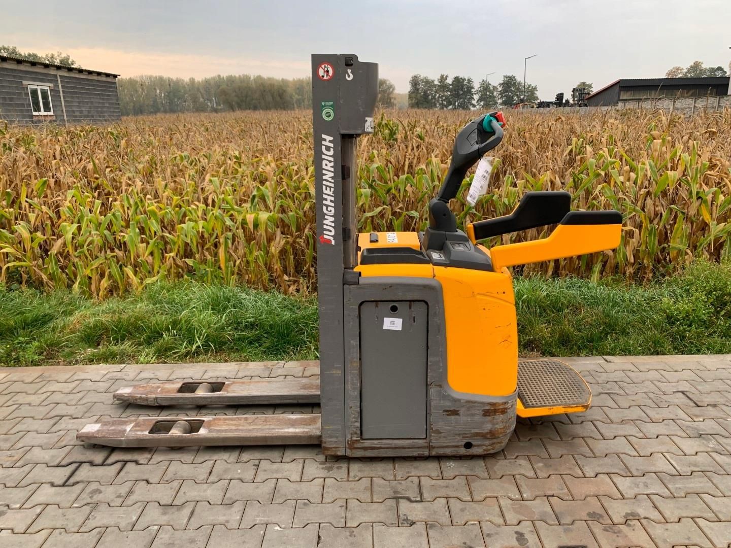 Paleciak Jungheinrich ERC212 DUPLEX 2,5M 2017 rok - Opinie i ceny na Ceneo.pl