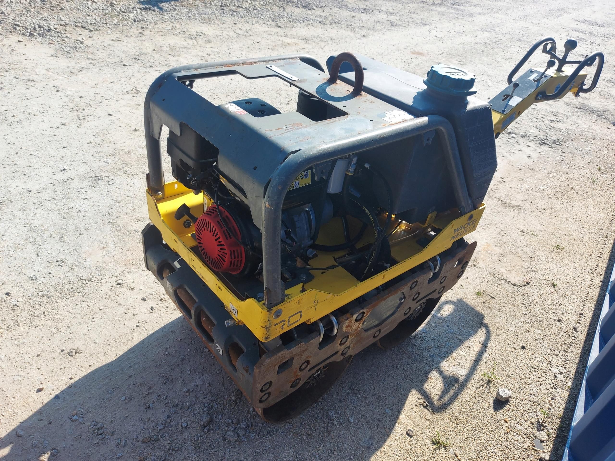 Walec WACKER NEUSON ROLLER RD 7 / 18r! 700 kg ! - Opinie i ceny na Ceneo.pl