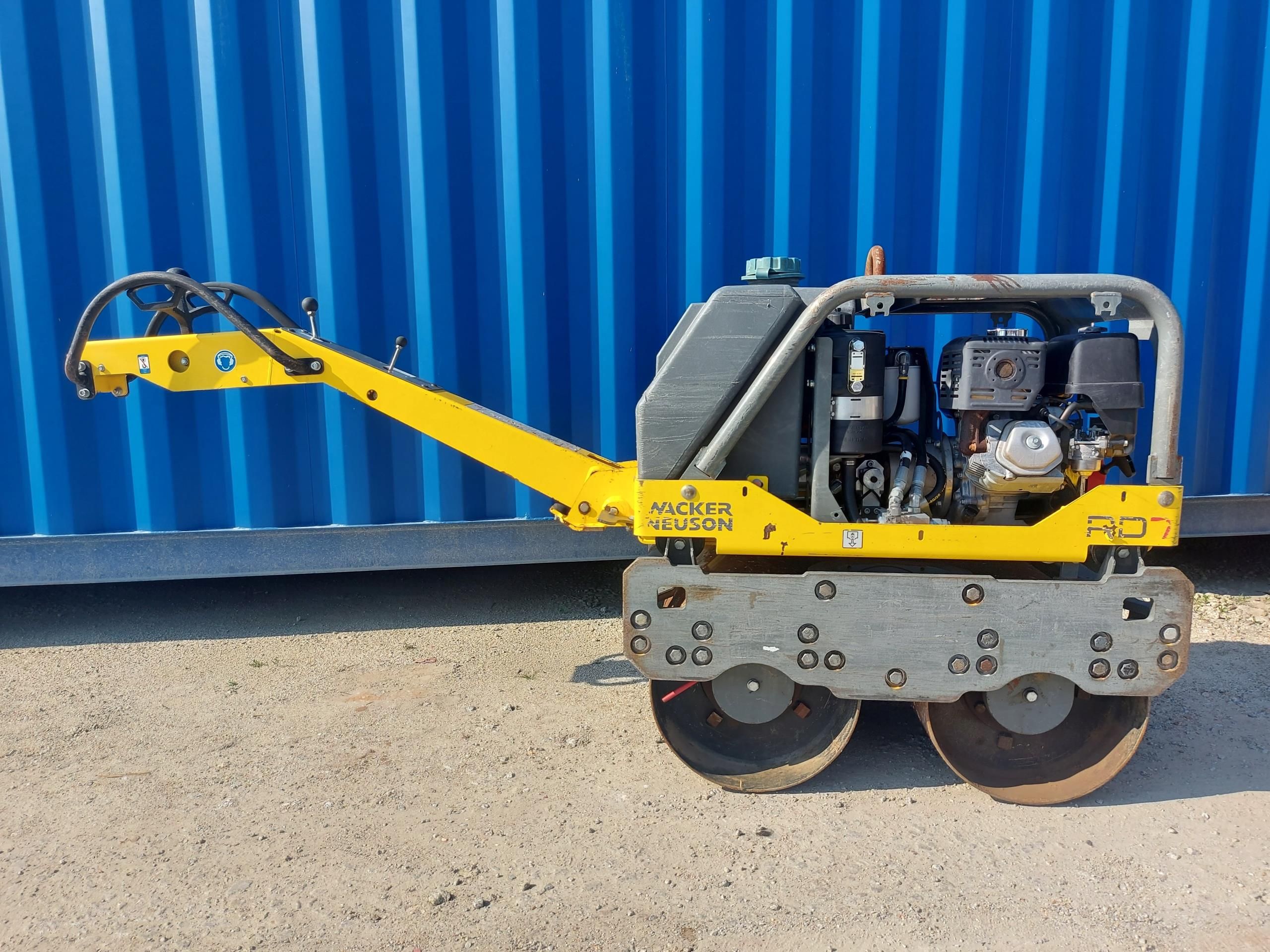 Walec WACKER NEUSON ROLLER RD 7 / 18r! 700 kg ! - Opinie i ceny na Ceneo.pl