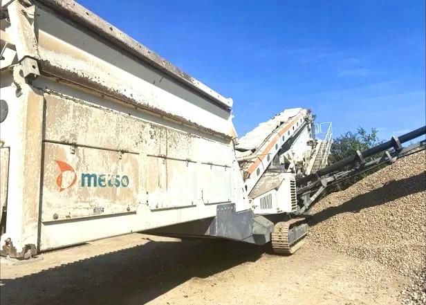 Przesiewacz Metso Lokotrack ST4.8 3-DECK - Opinie i ceny na Ceneo.pl