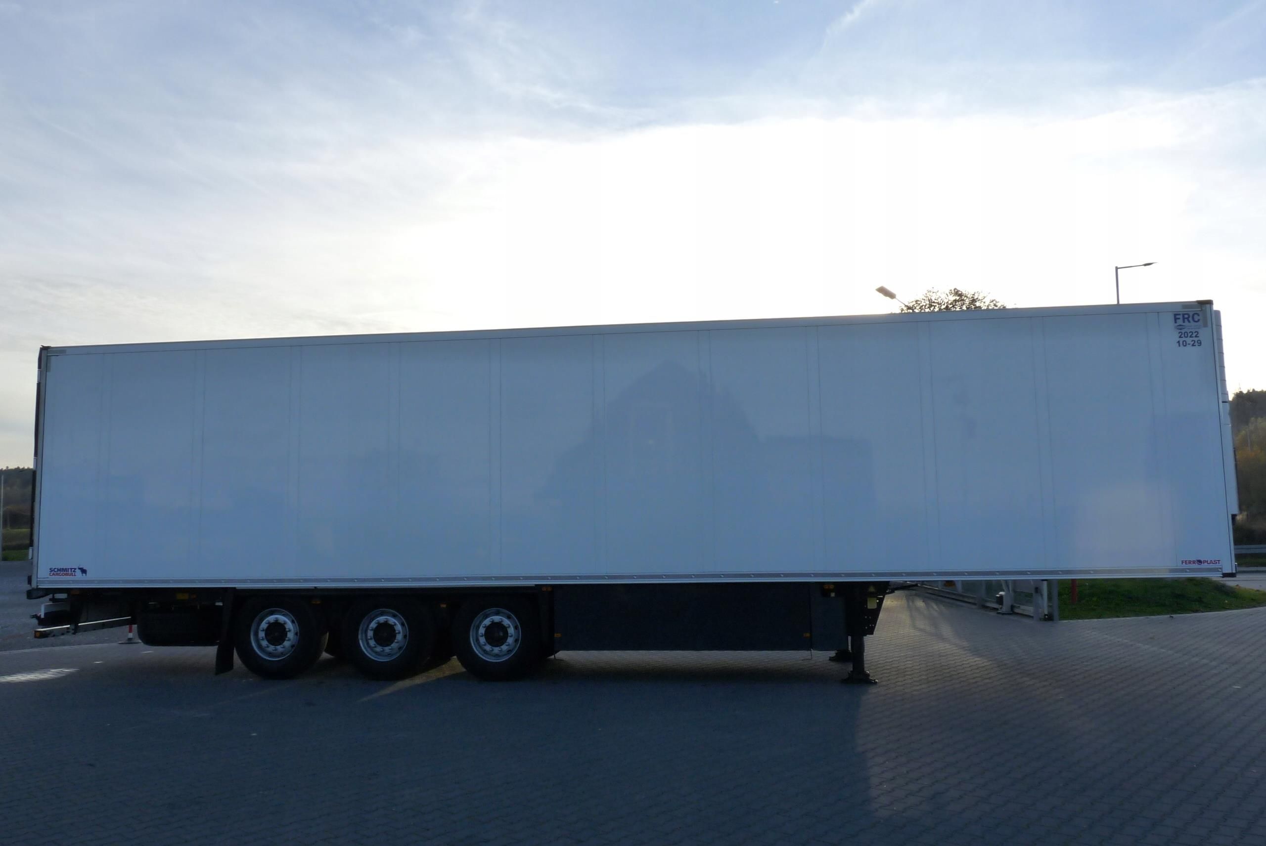 Schmitz Cargobull CHŁODNIA / OŚ PODNOSZONA/IDEALNA - Opinie i ceny na Ceneo.pl