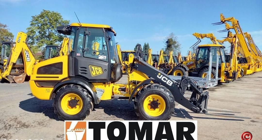 JCB 409 AG T4 AGRI 2015 r. - Opinie i ceny na Ceneo.pl