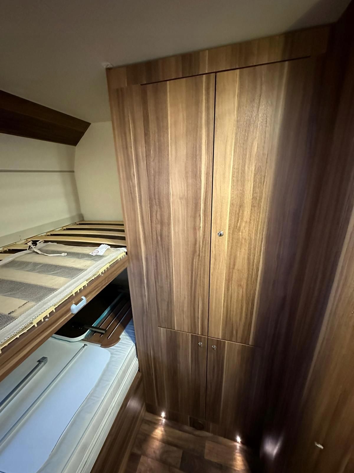 KAMPER CAMPER ROLLER TEAM ALKOWA - Opinie i ceny na Ceneo.pl