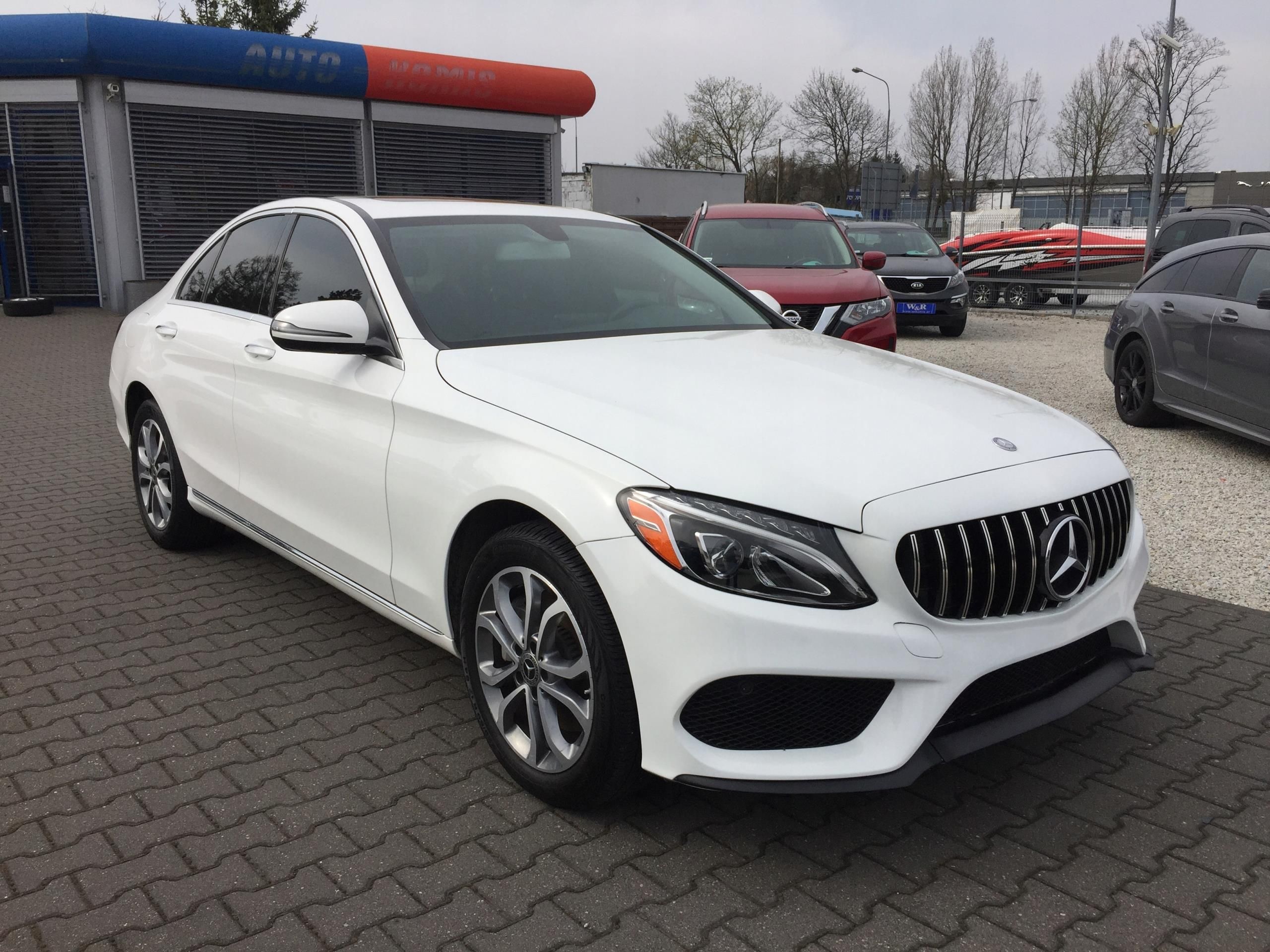 Mercedes-Benz C300 4Matic 9G-TRONIC - Opinie i ceny na Ceneo.pl