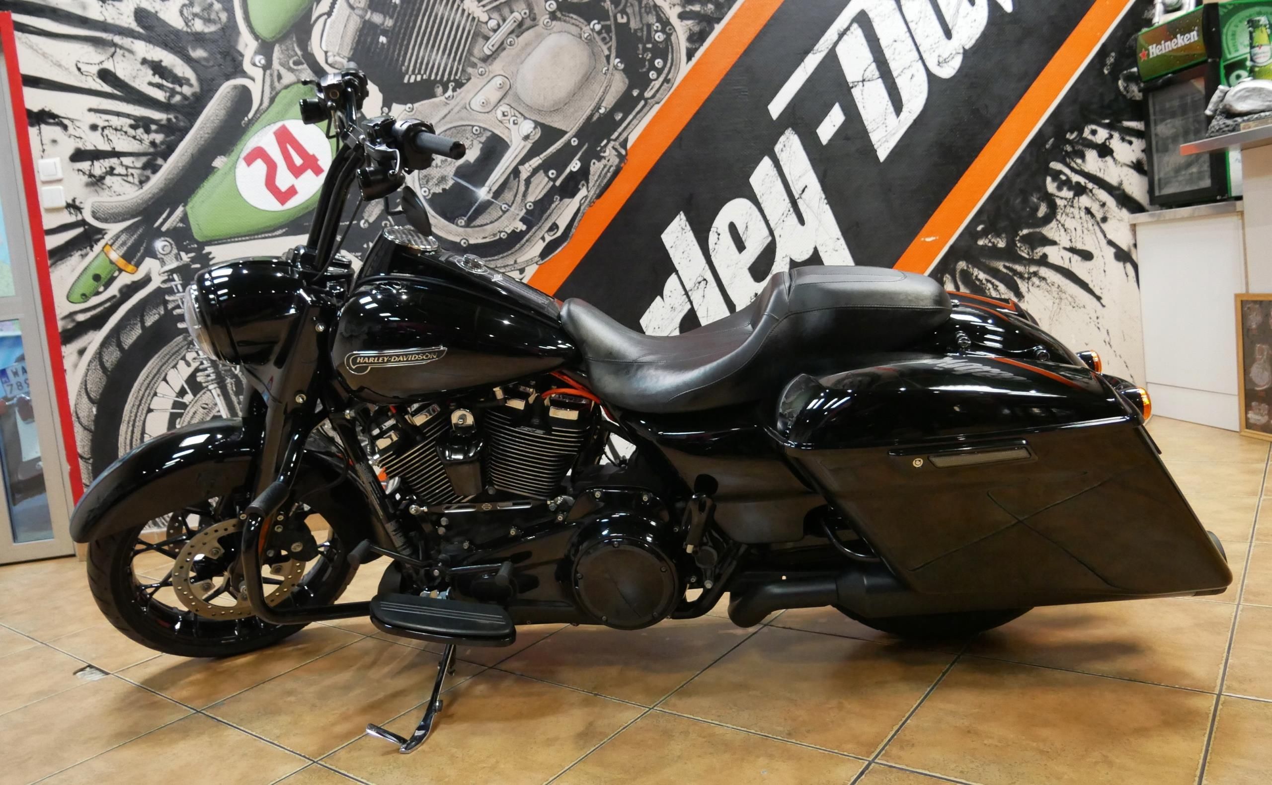 Harley Davidson Road King Special FLHRXS 131 2020 - Opinie i ceny na ...