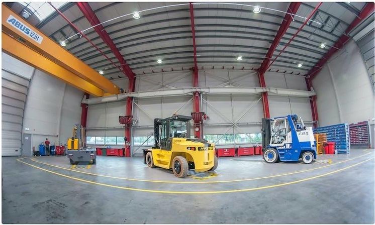 MAFI MT45R mit Schwanenhals Ciągnik terminalowy - Opinie i ceny na Ceneo.pl