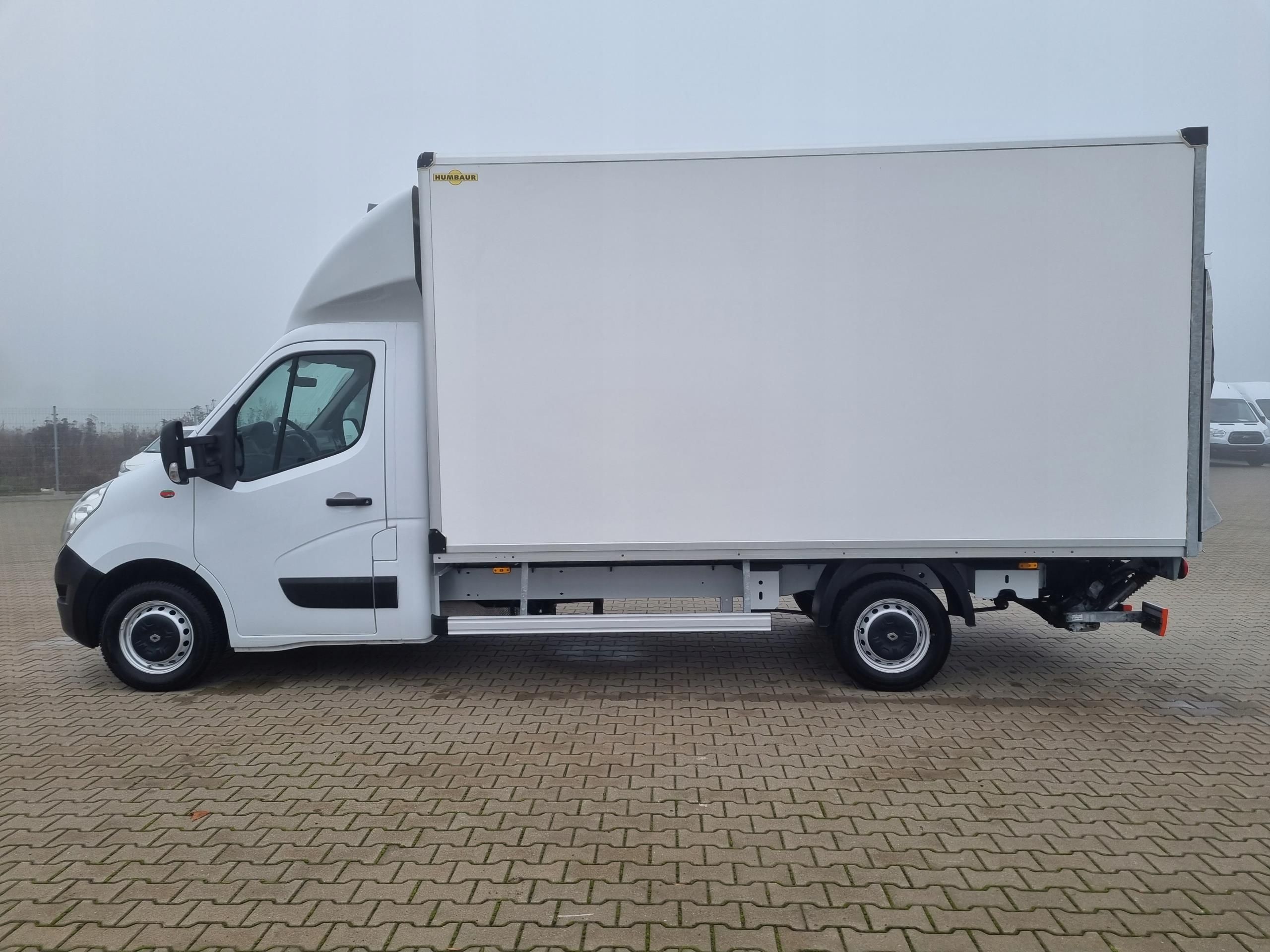 RENAULT MASTER KONTENER 8ePAL WINDA 750KG KLIMA - Opinie i ceny na Ceneo.pl