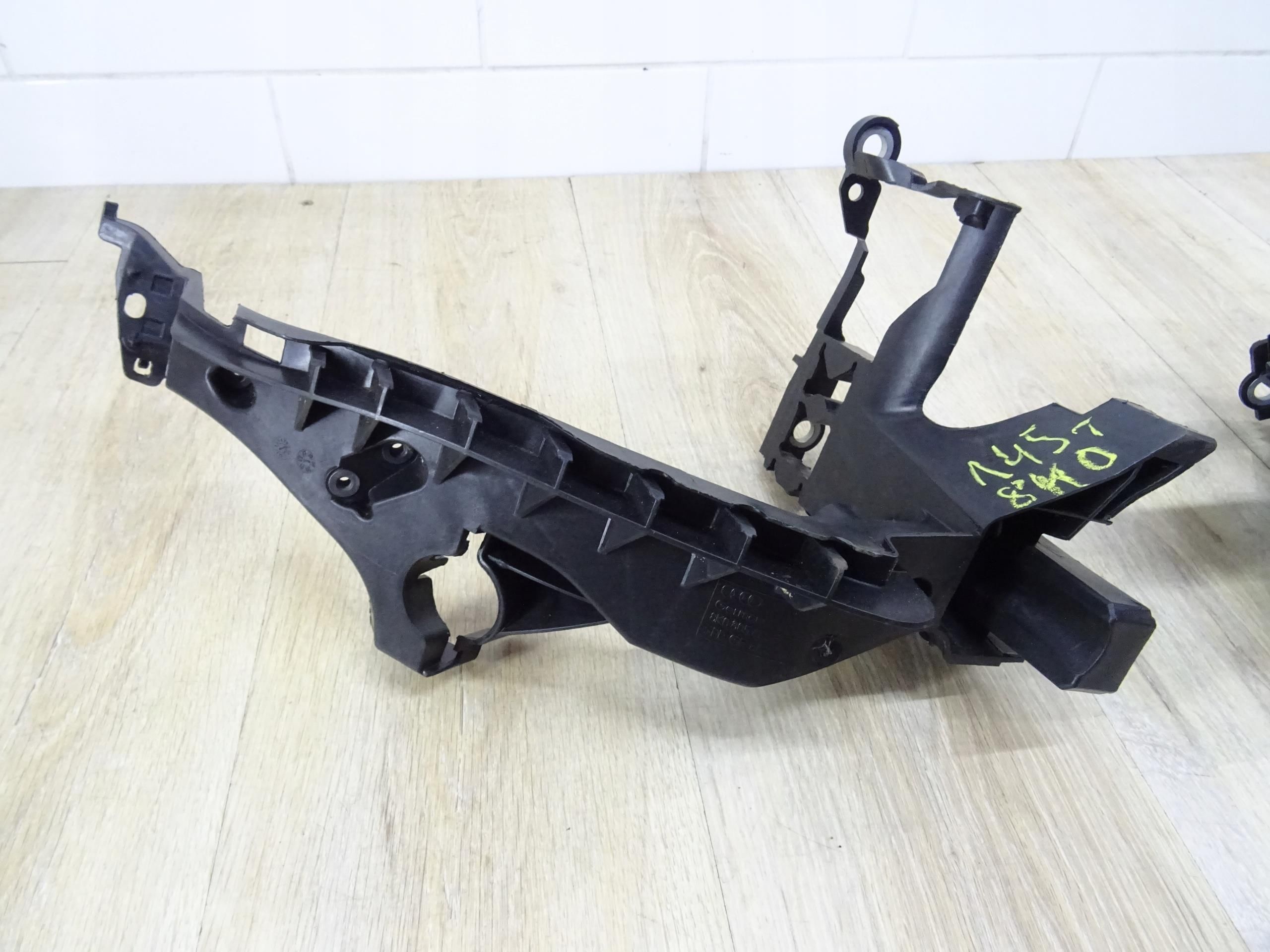 Lampa przednia Audi Oe Ślizg Pod Lampę A4 B8 8K Prawy 8K0805608B ...