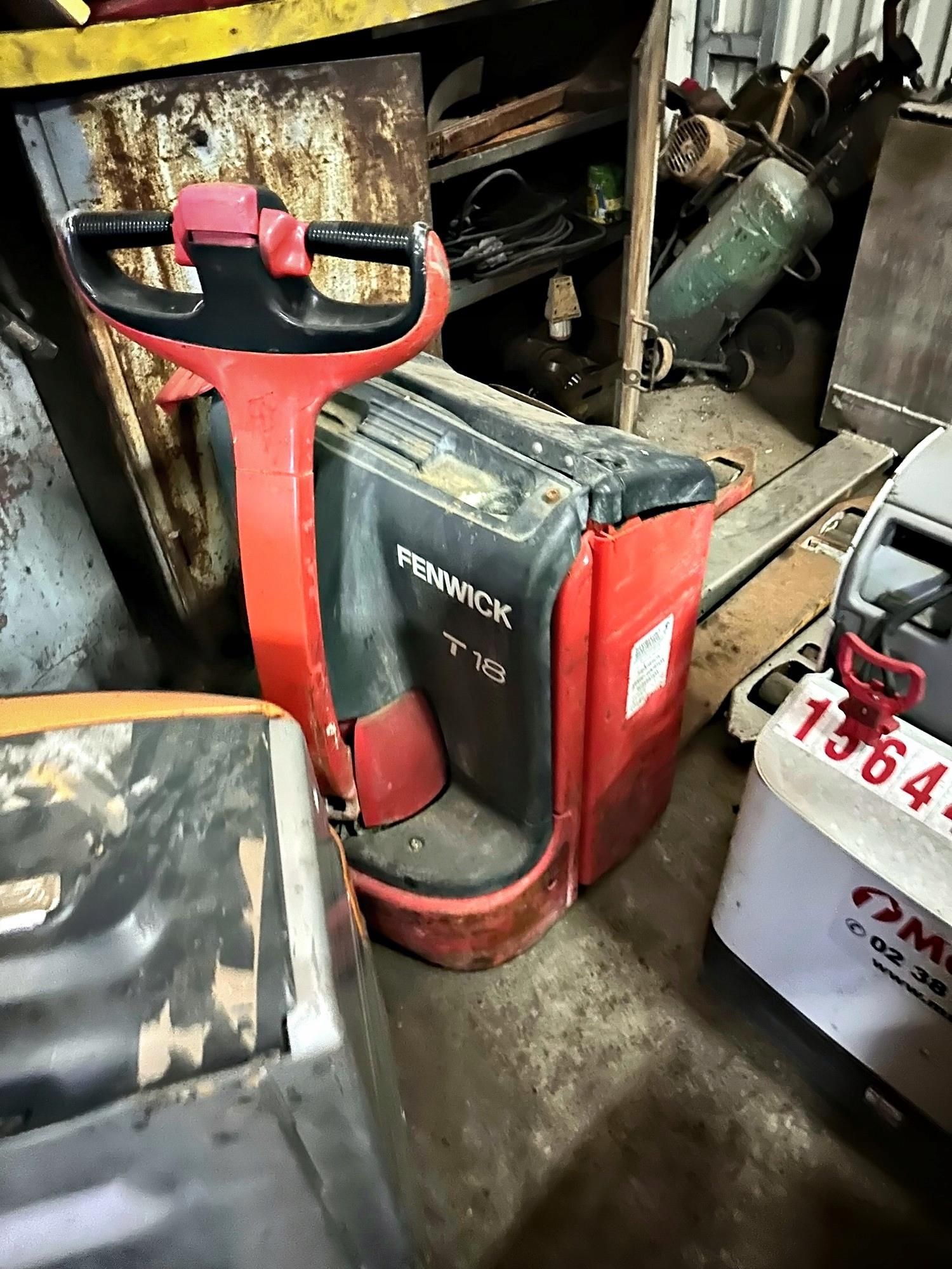 Paleciak elektryczny LINDE T18 seria 360 rok 2009 - Opinie i ceny na ...