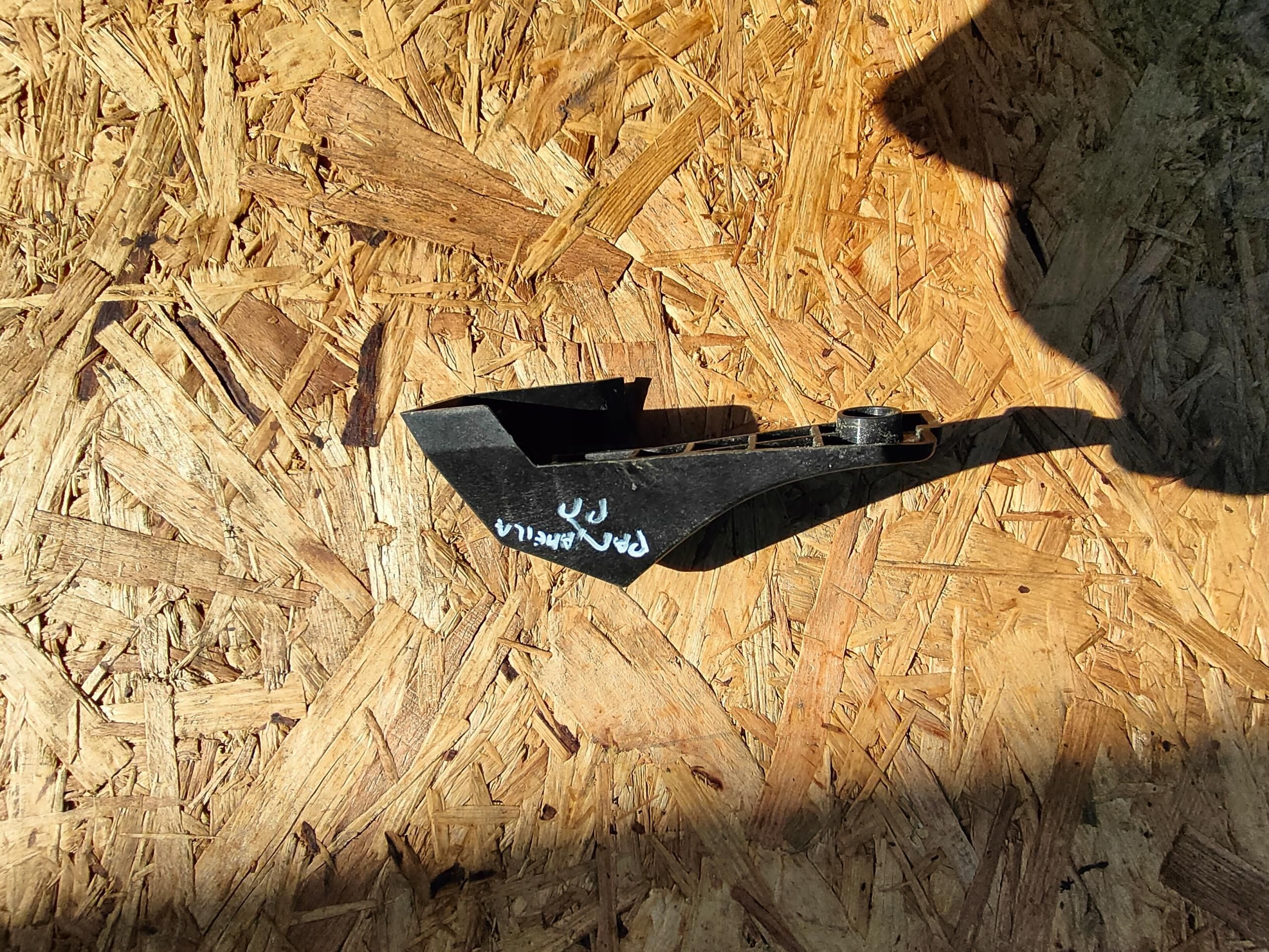 Porsche Oe Panamera 971 Mocowanie W Zderzaku Prawe Przód Śliz Margo ...