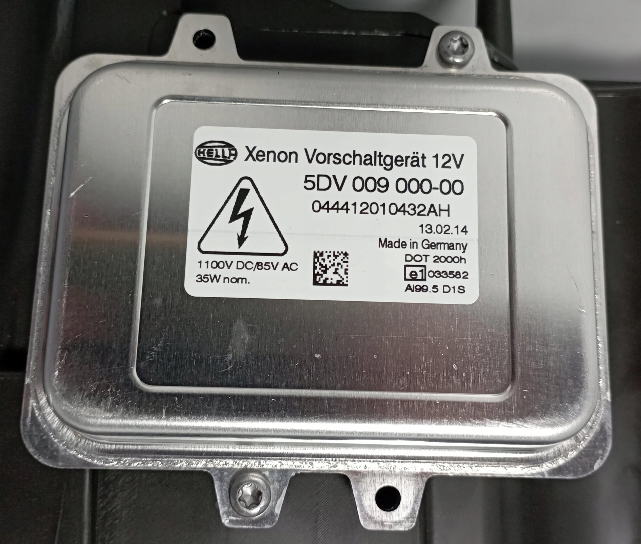 Lampa tylna Jaguar Oe Lampa Lewa Przód Xk X150 C2P21144 6W8313W030BG ...