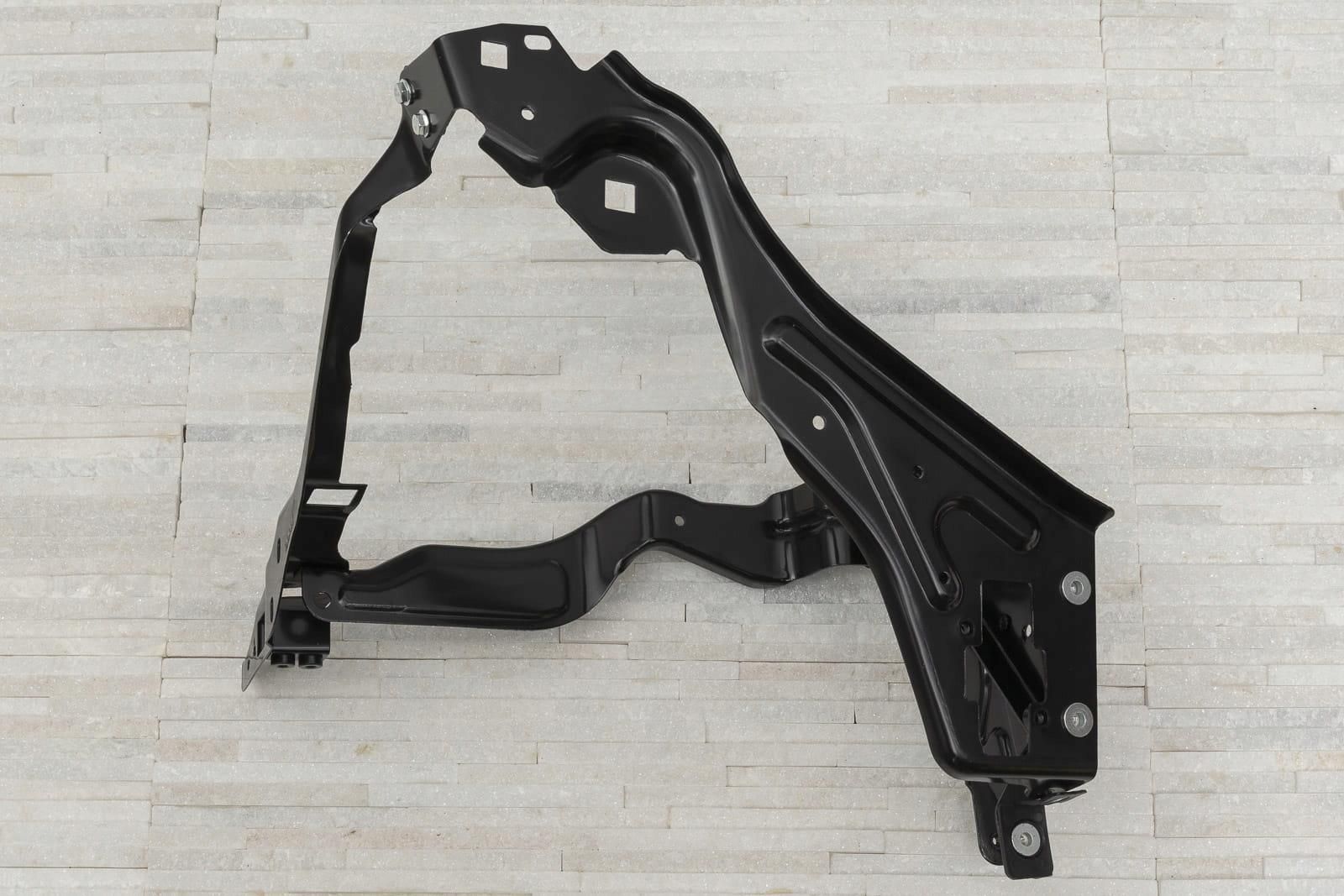 Mercedes C-Class W204 2007-2014 Okular Lampy Prawy A2046201291 - Opinie ...