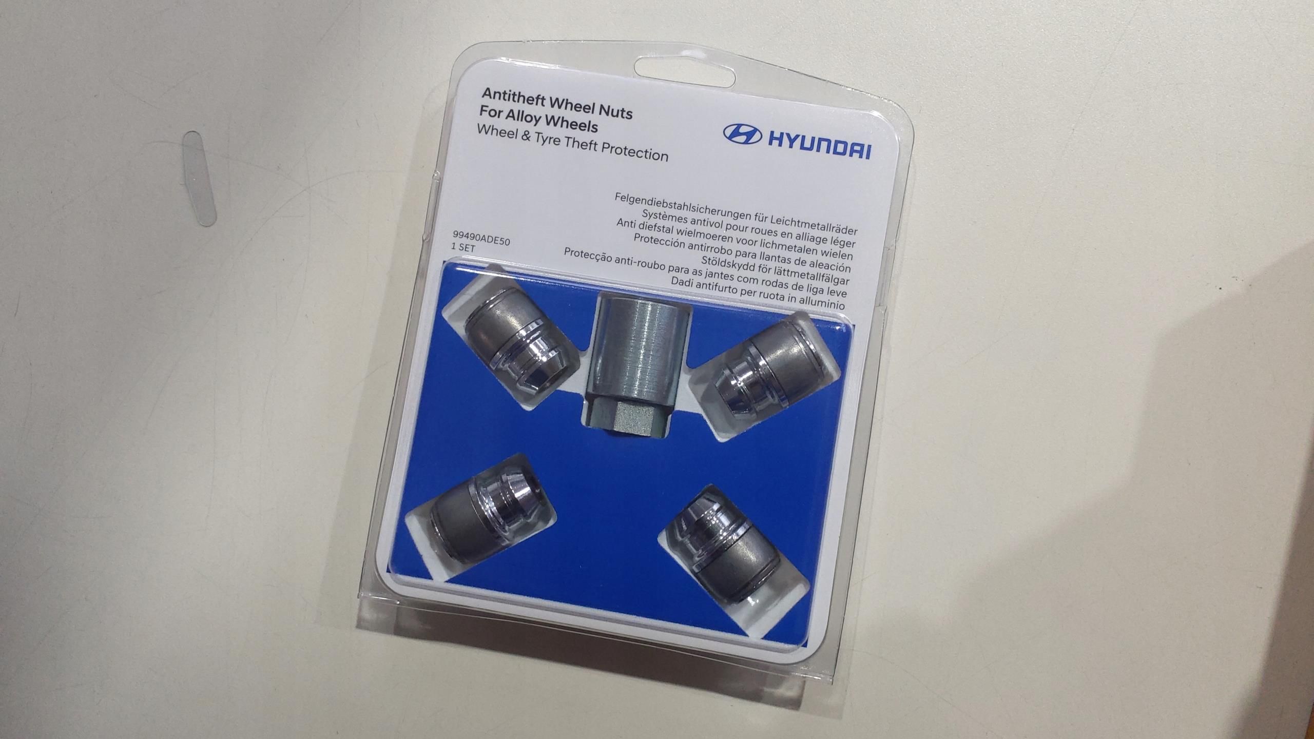 Hyundai Oe Zestaw Śrub Zabezpieczających 99490Ade50 - Opinie i ceny na ...