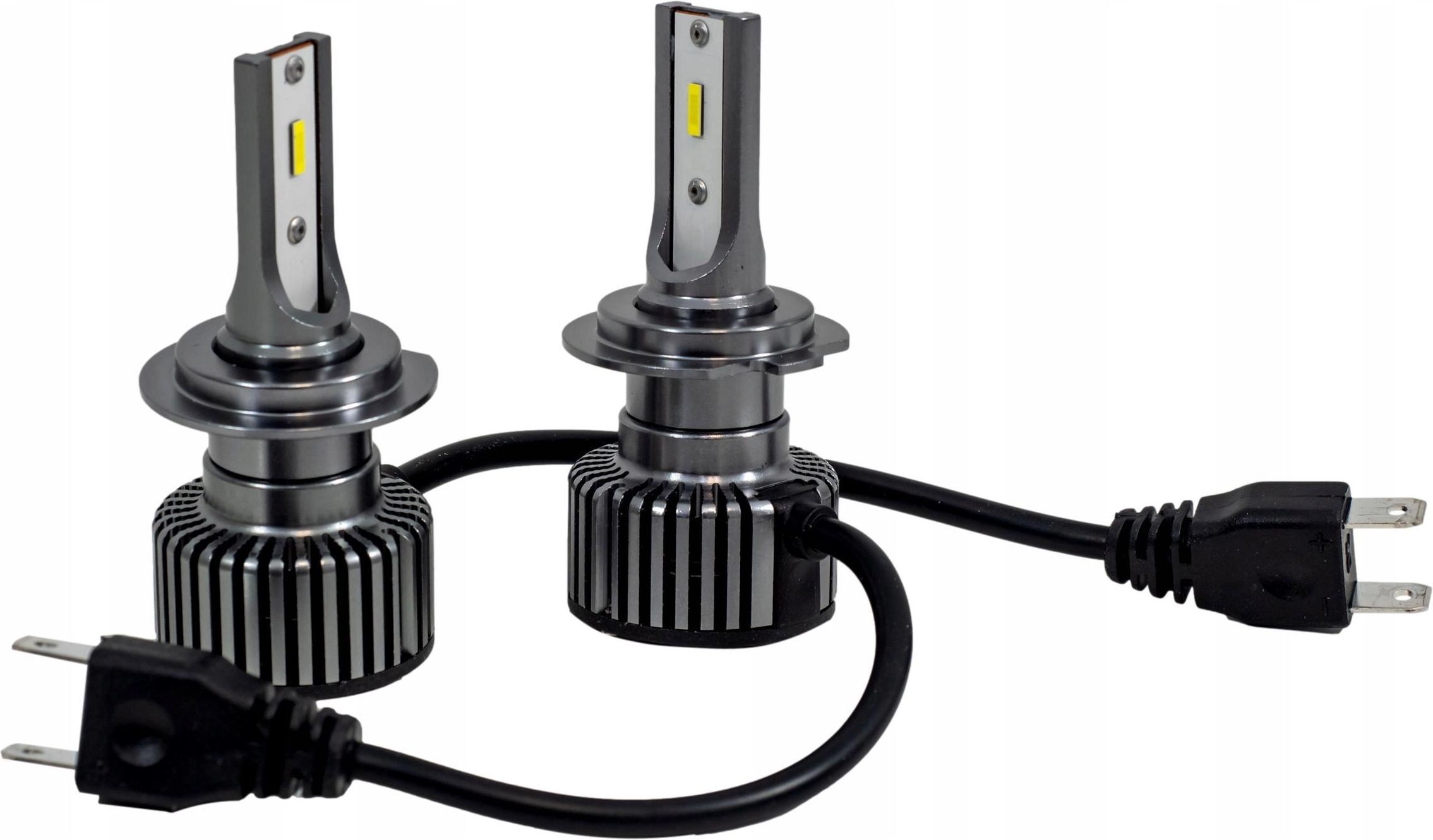 Żarowka samochodowa INNY ZESTAW ŻARÓWEK LED H7 10.000 LM MULTICORE CSP 1860 2H7CSP1860 - Opinie ...