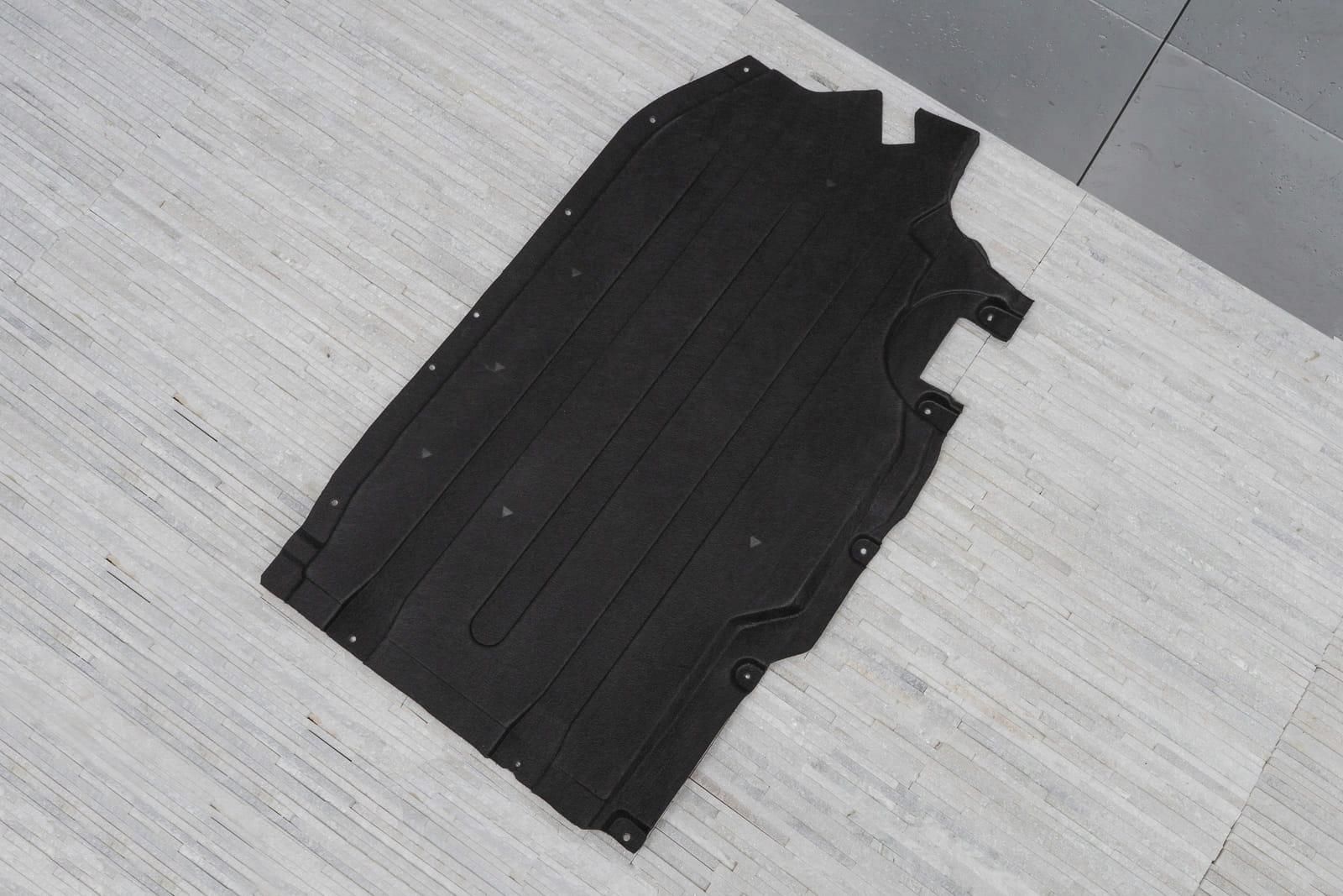 BMW X7 G07 OSŁONA PODWOZIA PRAWA TYLNA 51757424890 51757424890 - Opinie ...