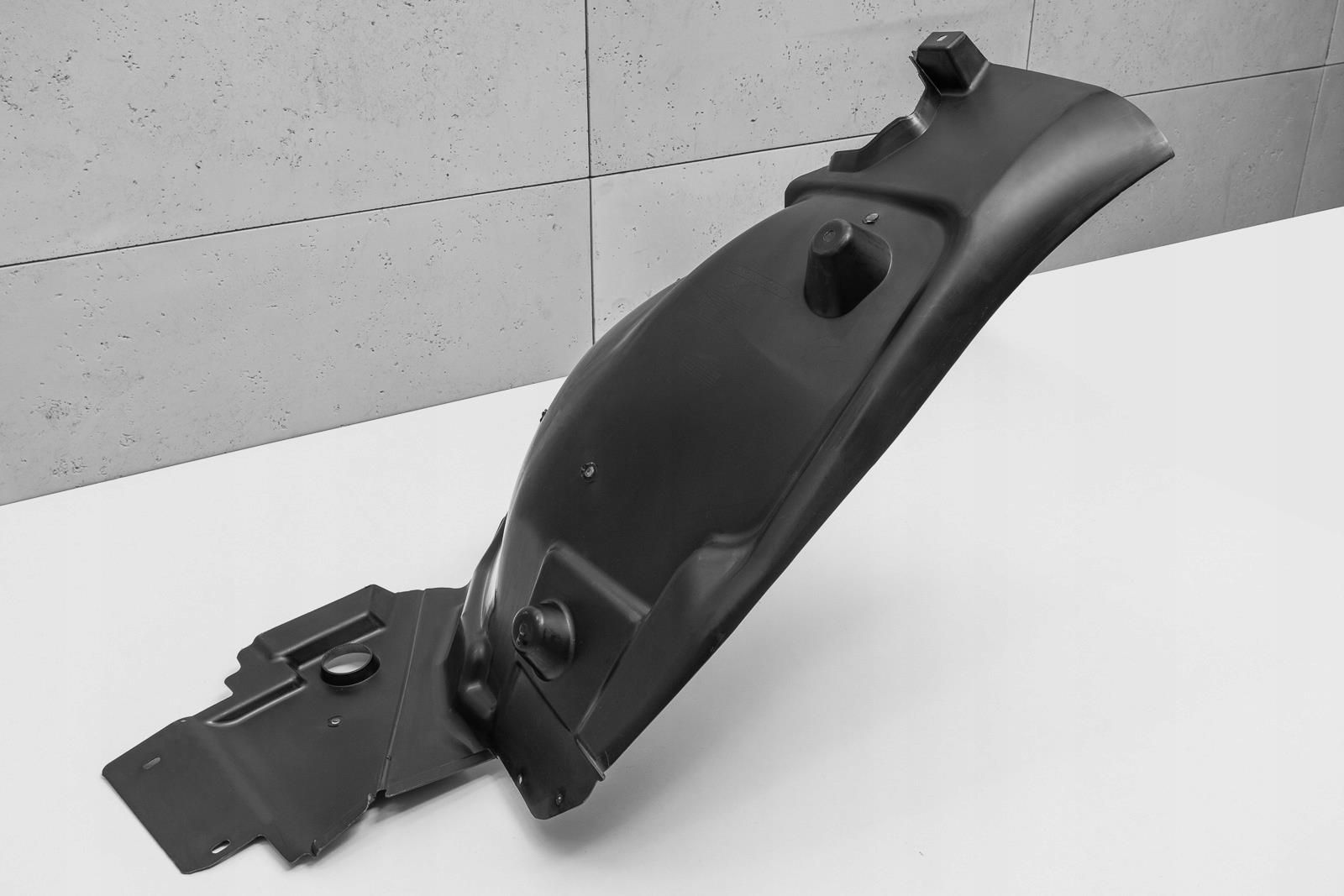 Nadkole INNY NADKOLE PRZEDNIE PRAWE CZĘŚĆ TYLNA MERCEDES E W213 ...