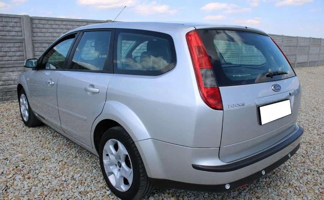 Ford Focus SLICZNY 1.6 16V Benzyna BOGATA WERS... - Opinie i ceny na ...