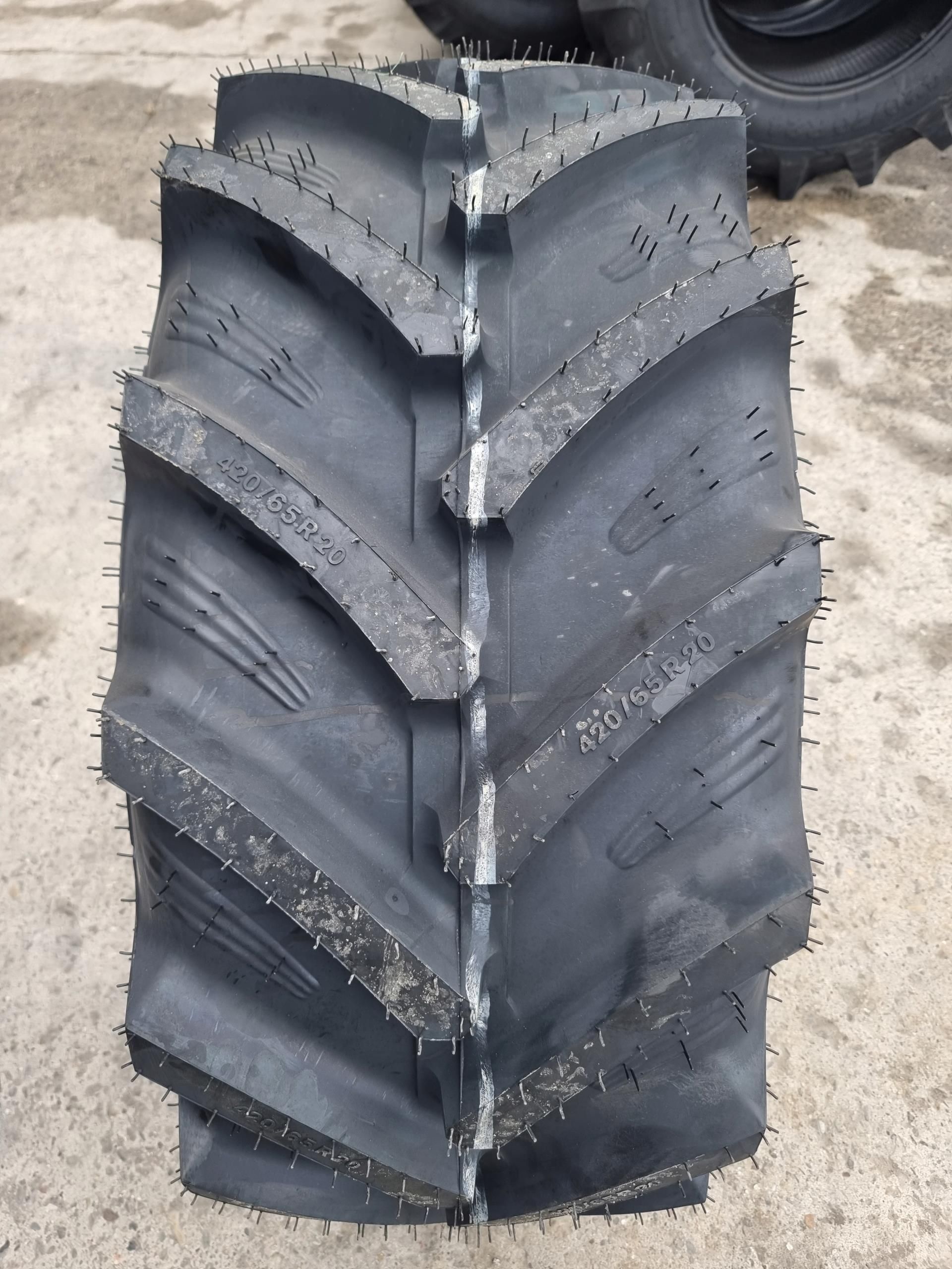 Opony rolnicze SEHA OPONY 2 X 420/65R20 /OZKA AGRO-10 - 2 SZTUK ...