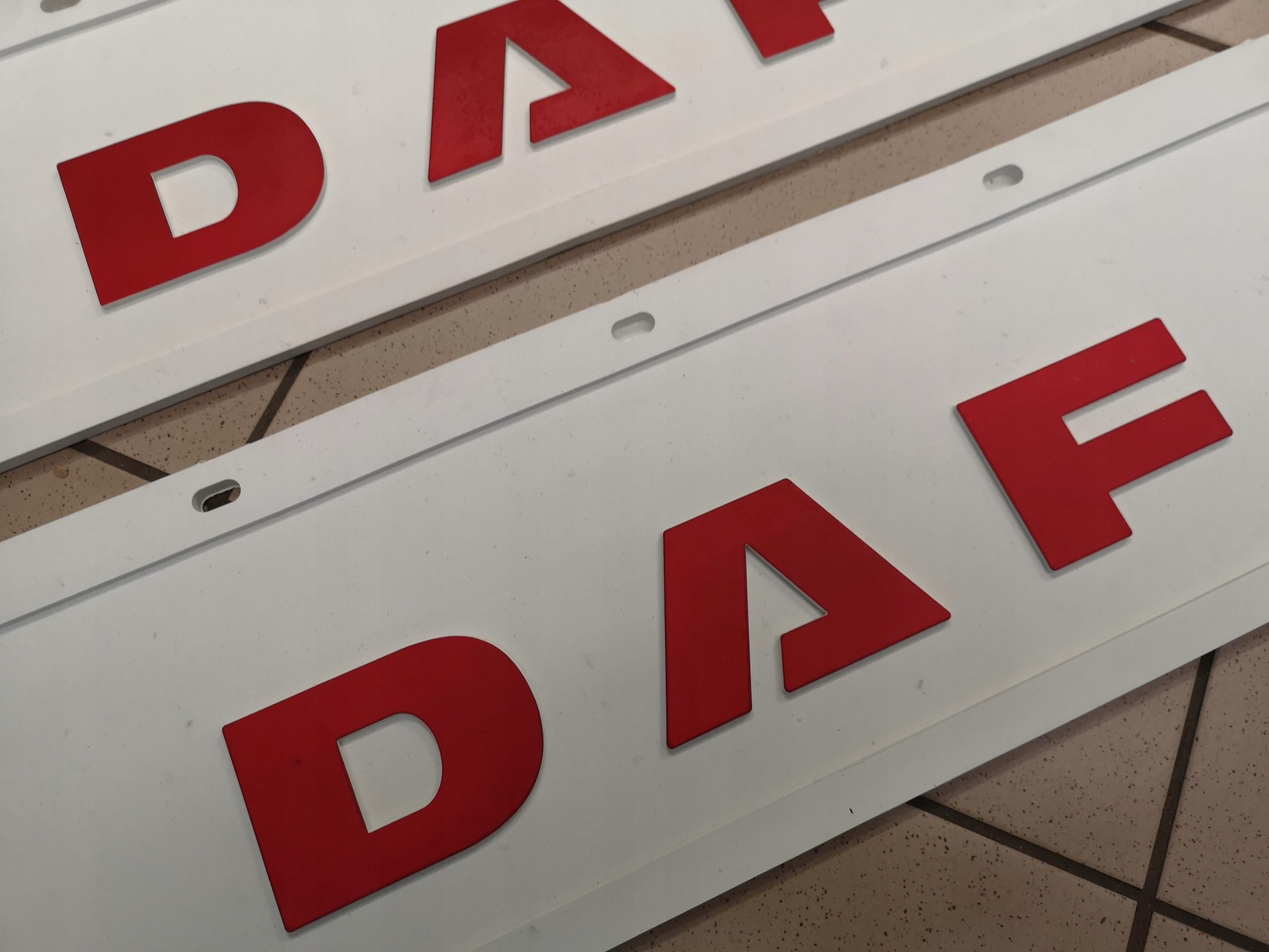 Gp Chlapacz Fartuch Daf Tłoczony Tir Biały Czerwony - Opinie i ceny na ...