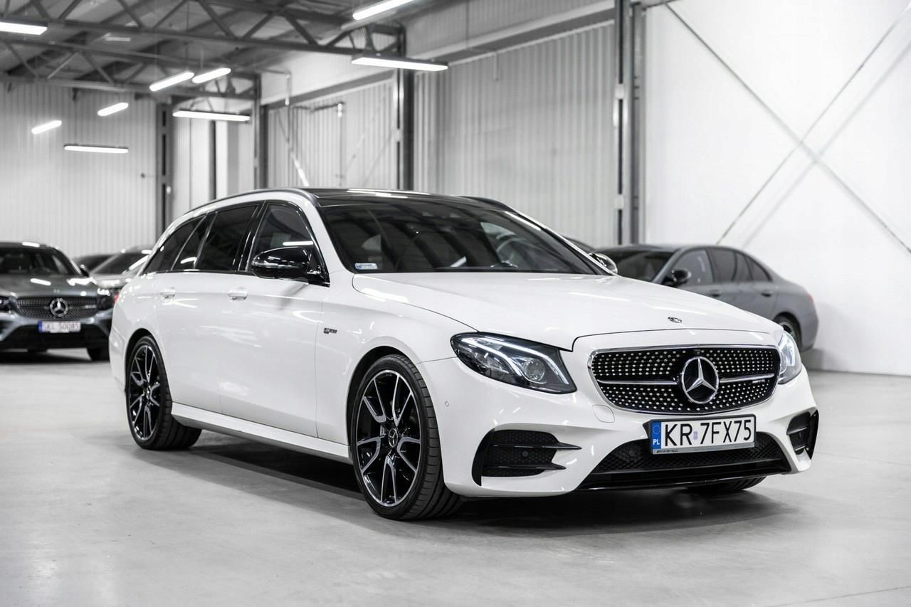 Mercedes E 43 AMG 4Matic kombi 401KM. Bezwypadkowy - Opinie i ceny na ...