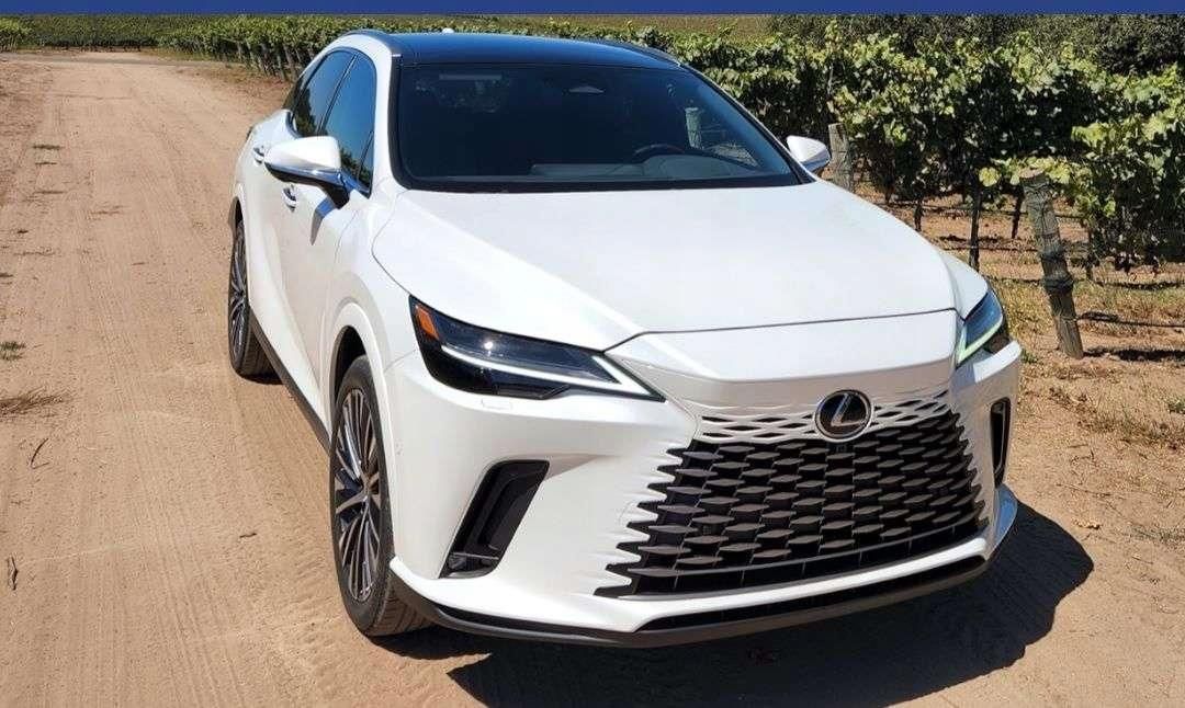 Lexus RX Nowy RX 450h Prestige, Hybryda Plug-In - Opinie i ceny na Ceneo.pl