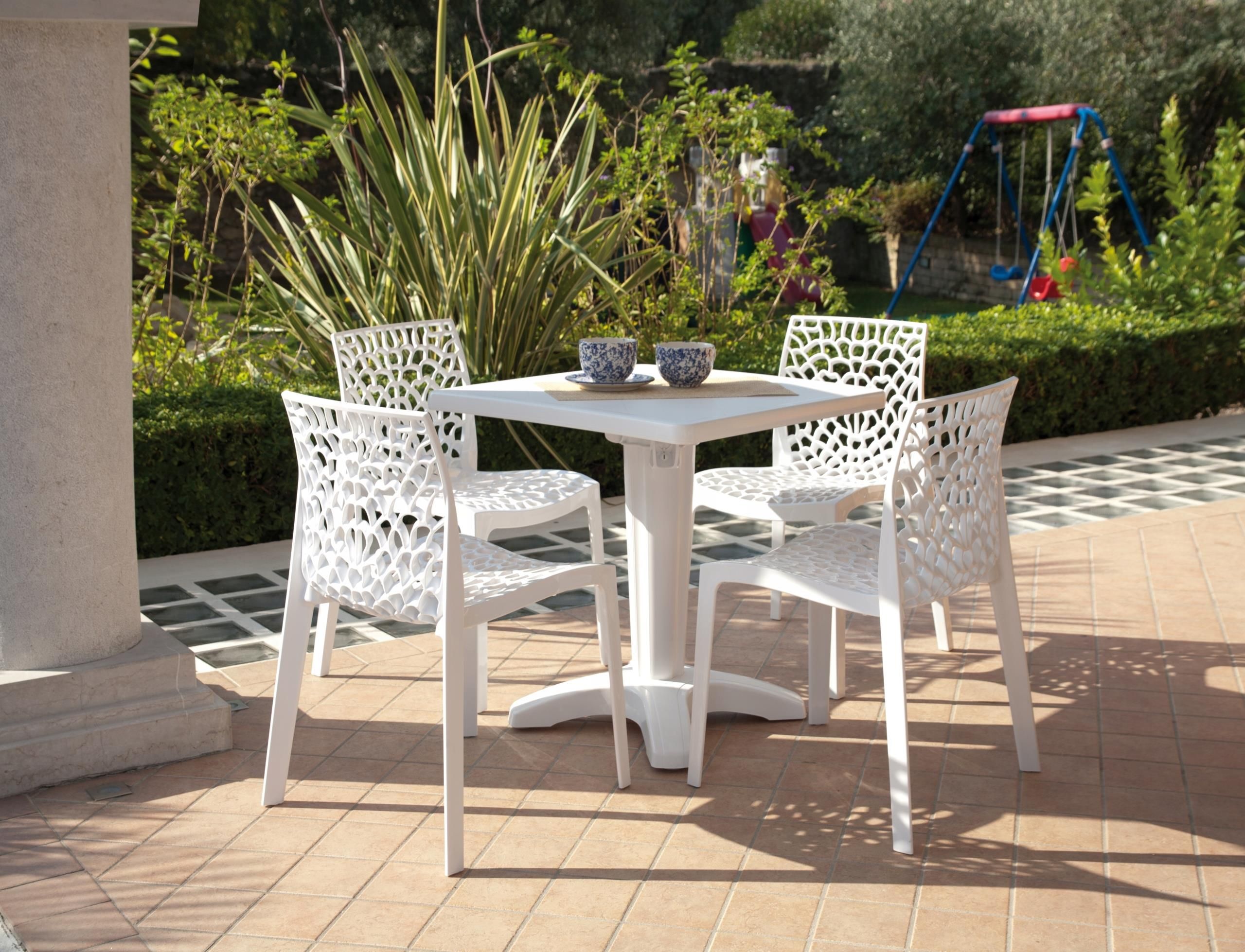 Krzesło Niebieske Do Ogródka Krzesła Na Zewnątrz 9A2C12A6-992C-4F66-B1A7-840B20C4E53D - Opinie i ...