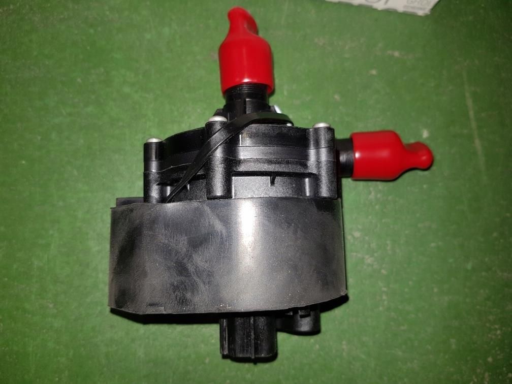 Renault Oe Pompa Obiegu Wody Twingo Z 210101348R - Opinie i ceny na ...