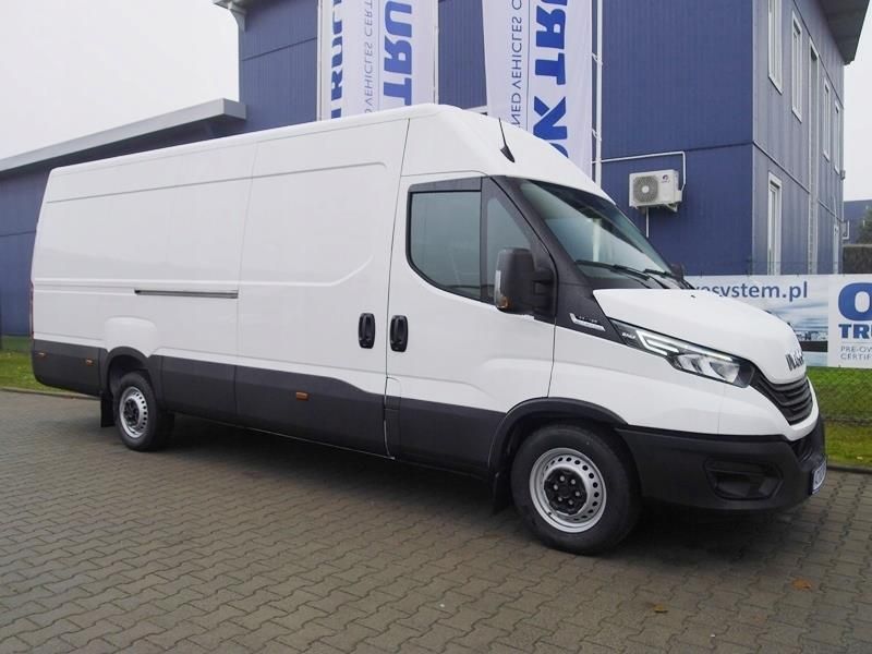 Iveco Daily 35S16HA8V HI-MATIC 16 m3 NOWY OD RĘKI - Opinie i ceny na ...