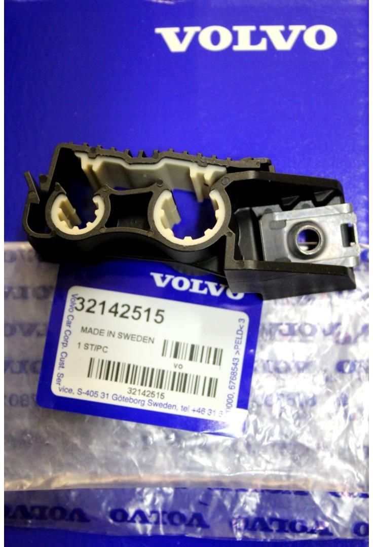 Volvo Oe Uchwyt Przewodów Paliwa 31251439 - Opinie i ceny na Ceneo.pl