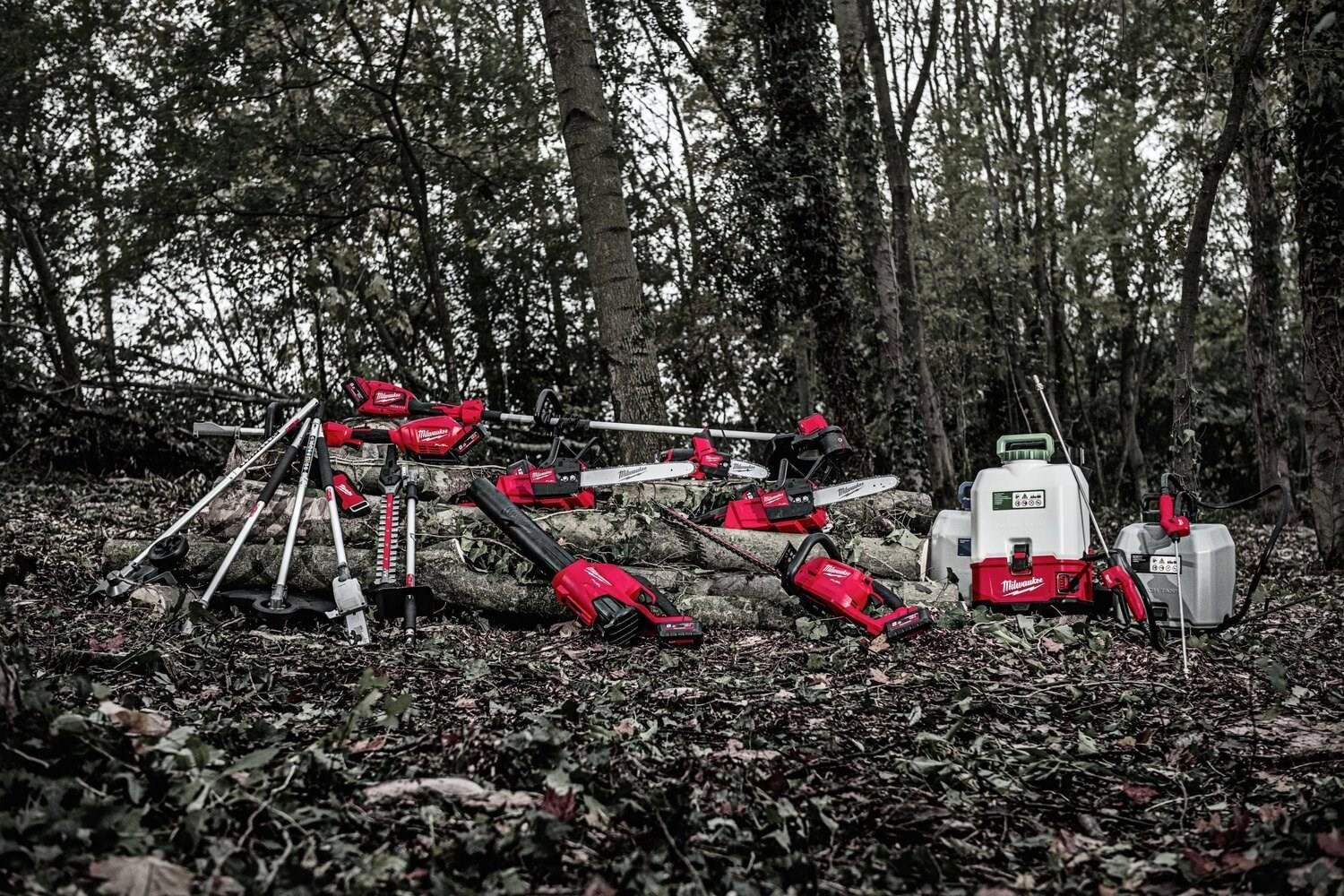 Nożyce ogrodnicze Milwaukee M12 FHT20-0 4933479675 - Ceny i opinie ...