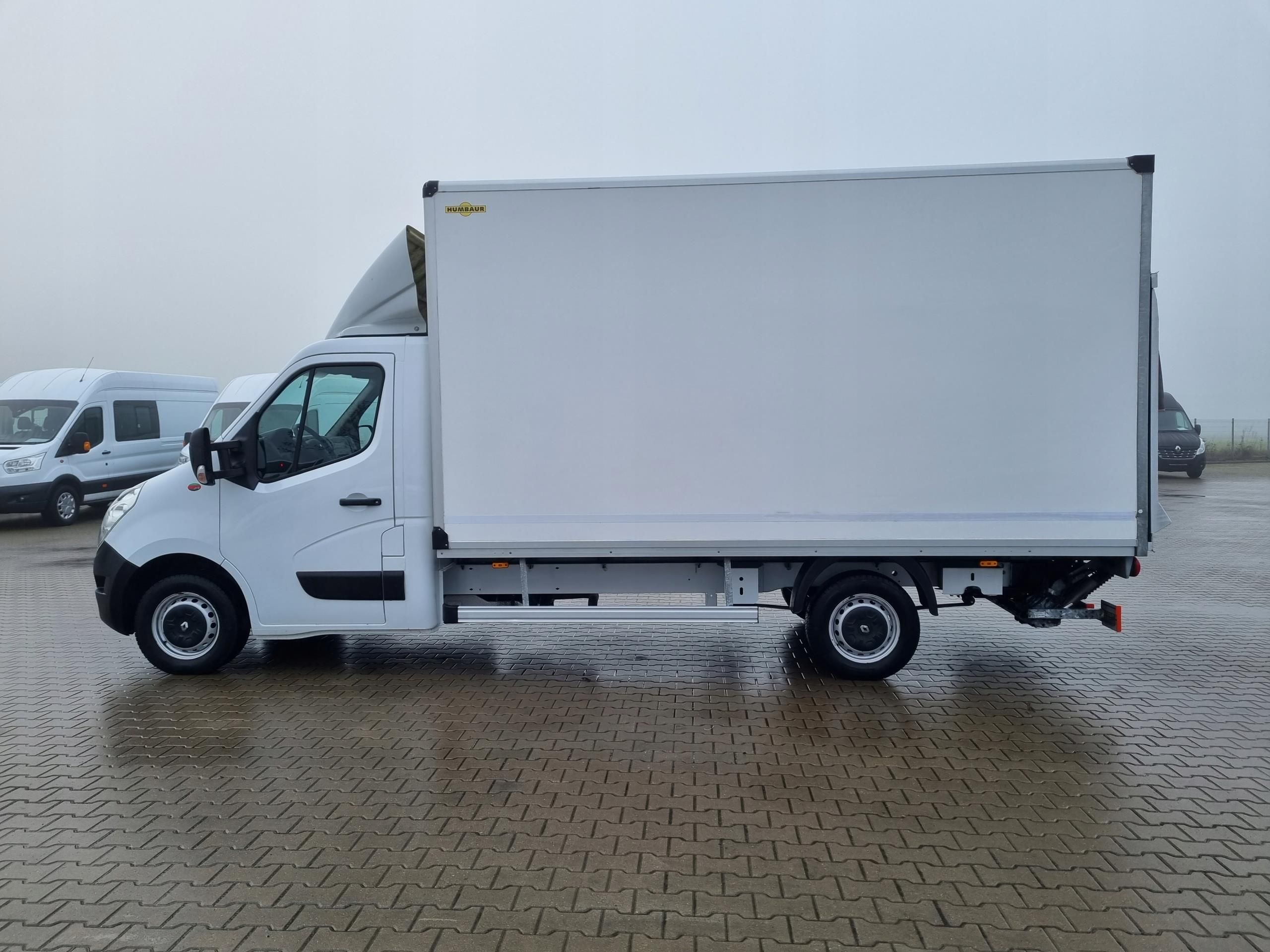 RENAULT MASTER KONTENER 8ePAL WINDA 750KG KLIMA - Opinie i ceny na Ceneo.pl