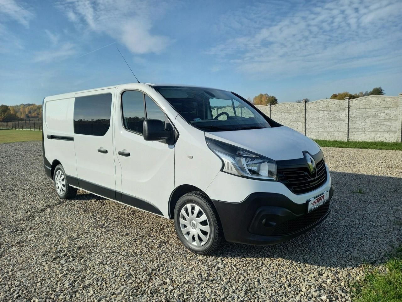 Renault Trafic 1.6/125KM 6 - Osobowy LONG * - Opinie i ceny na Ceneo.pl