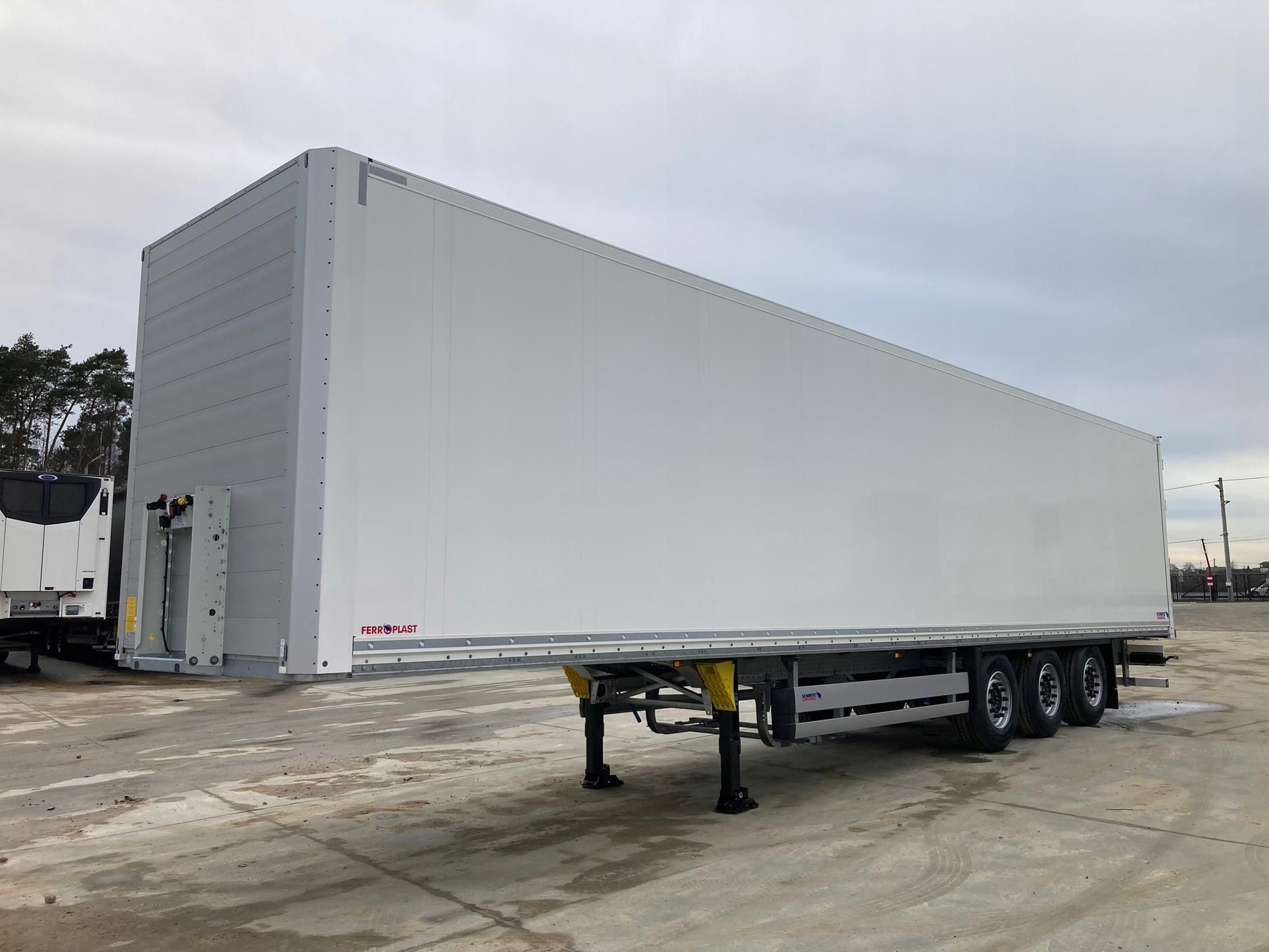 Schmitz Cargobull Naczepa Izoterma - Doppelstock 2022 R. - Opinie i ...