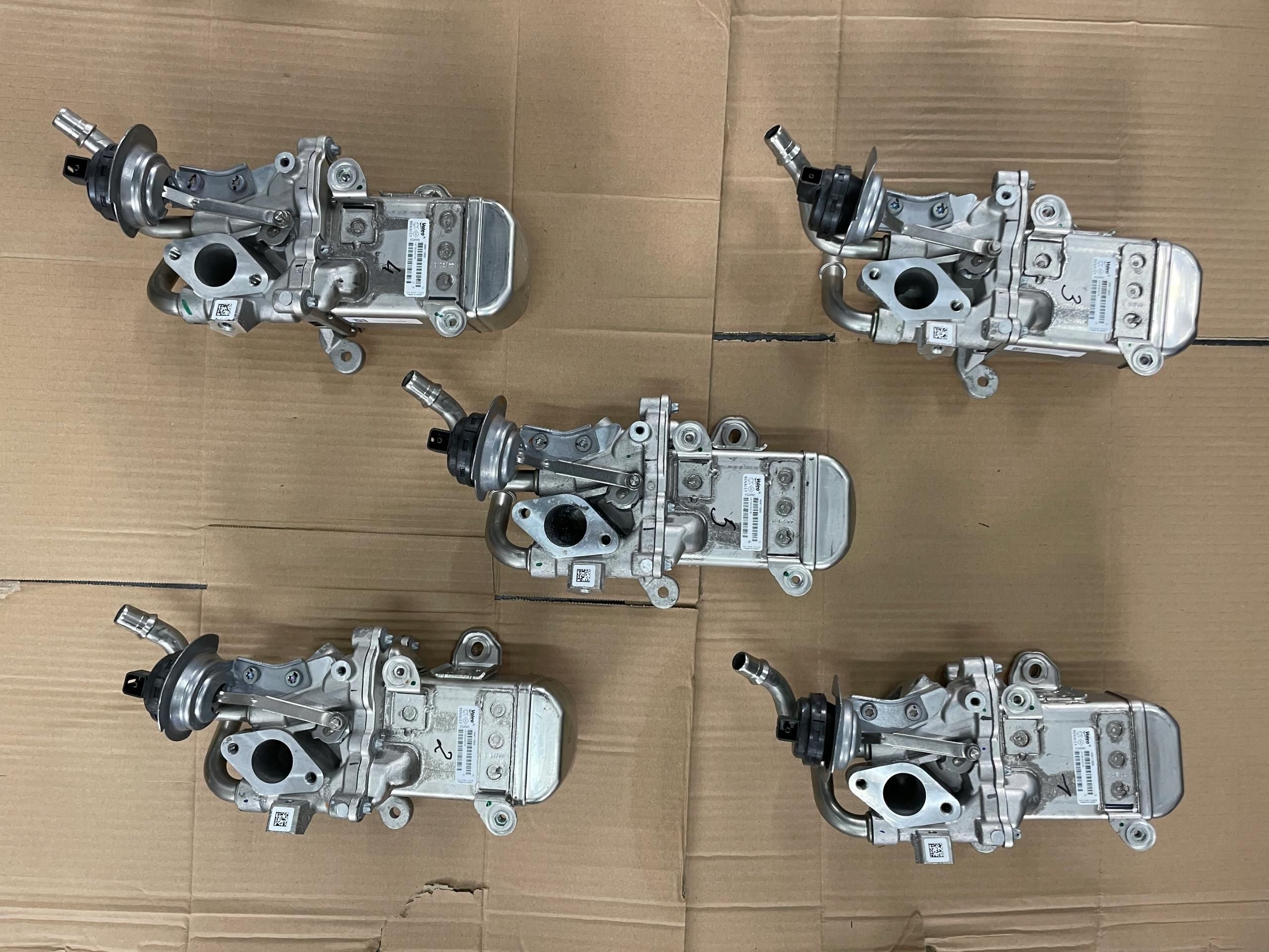 Renault Oe Chłodniczka Egr Master Iii 2 3 Dci 147353457R - Opinie i ...