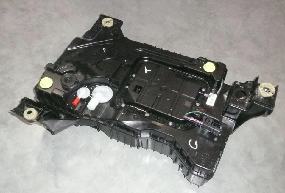 Peugeot Zbiornik Adblue P 3008 Ii 5008 1 6Hdi 1682620780 - Opinie i ...